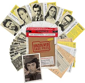 Amazon.co.jp: UNSOLVED CASE FILES | ファルコン ヴェロニカ - 寒冷事件 殺人ミステリーゲーム | あなたは犯罪を解決できますか? : おもちゃ