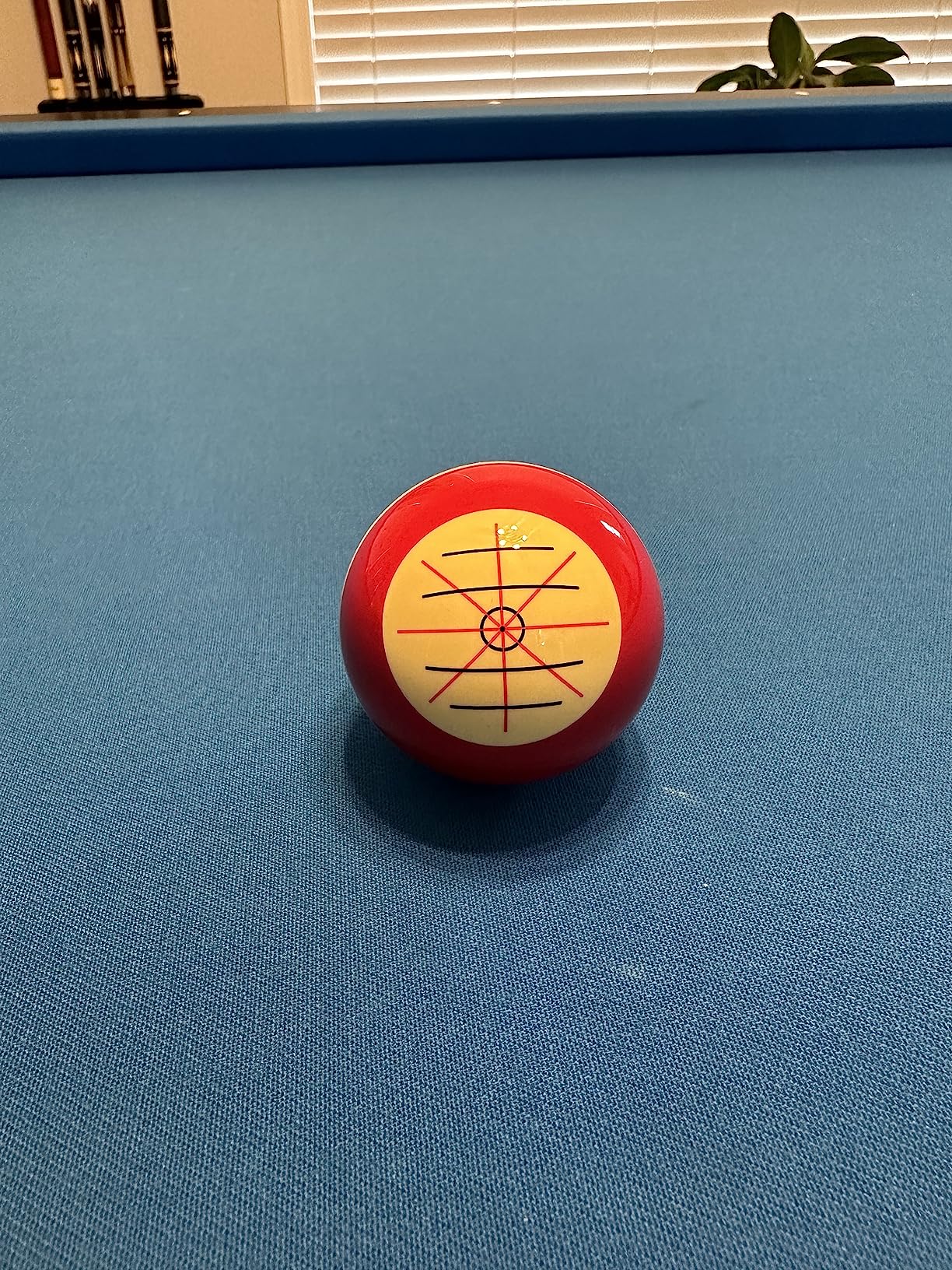 Amazon.com : HEYLEAYAR Professional Billiard Training Cue Ball Pool Cue ...