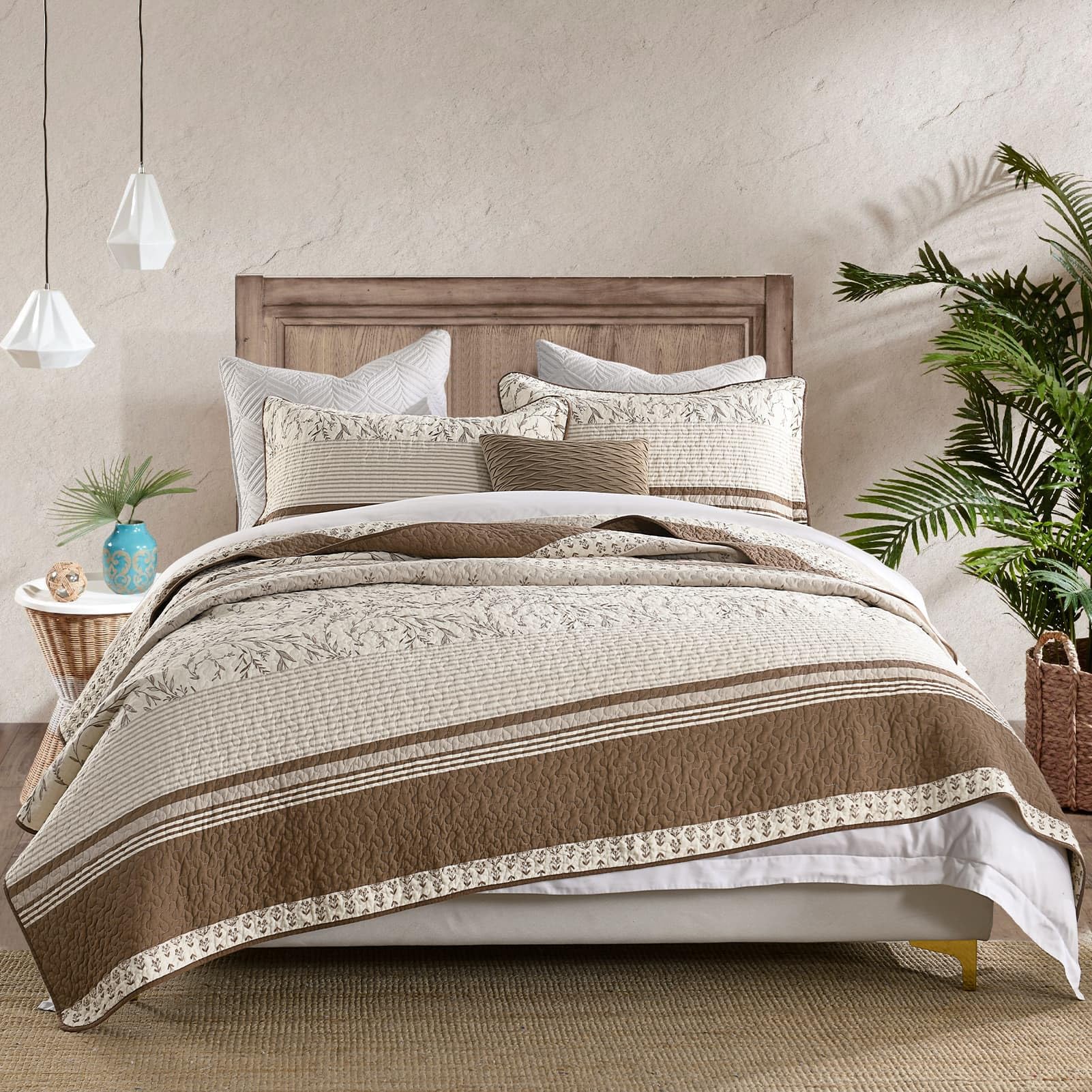 Amazon.com: DDUOXIN Farmhouse 100% Cotton Queen Quilt - Soft Queen ...