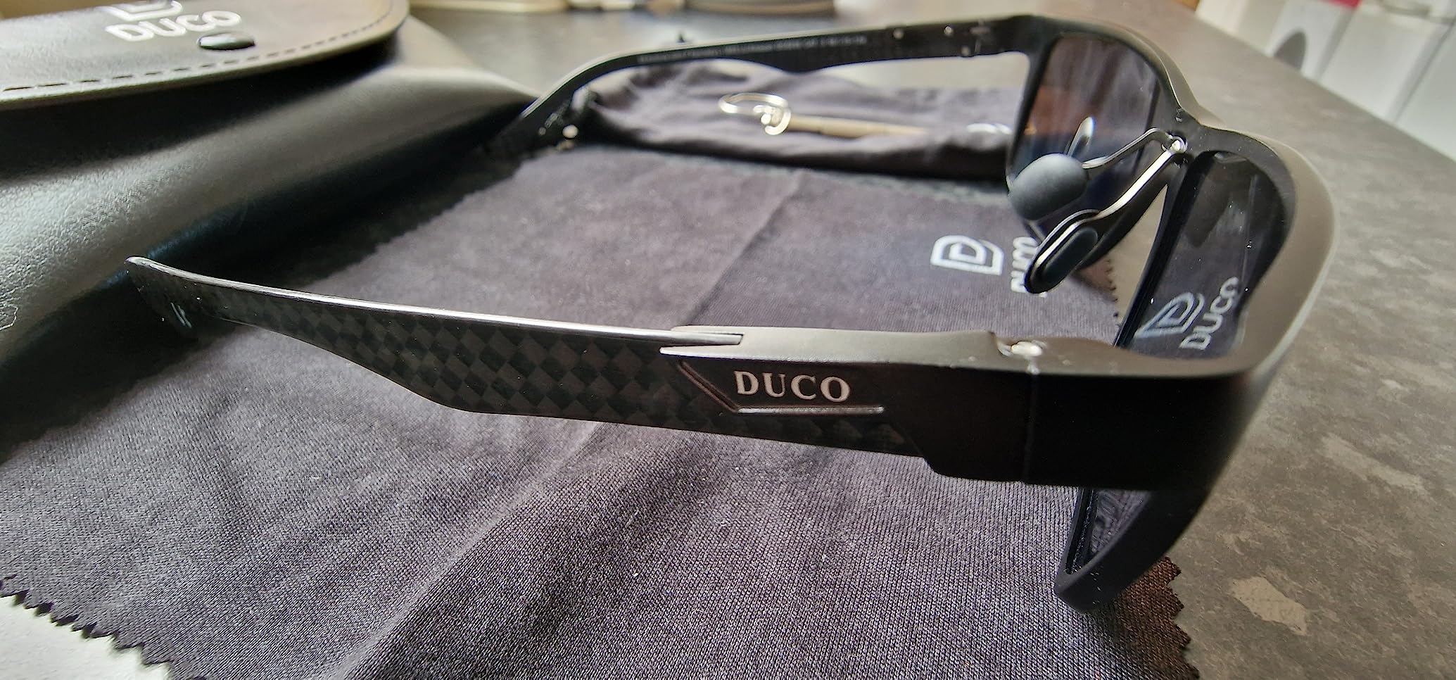 DUCO Sunglasses for Men Carbon Fiber Temples with Rectangular Polarized ...