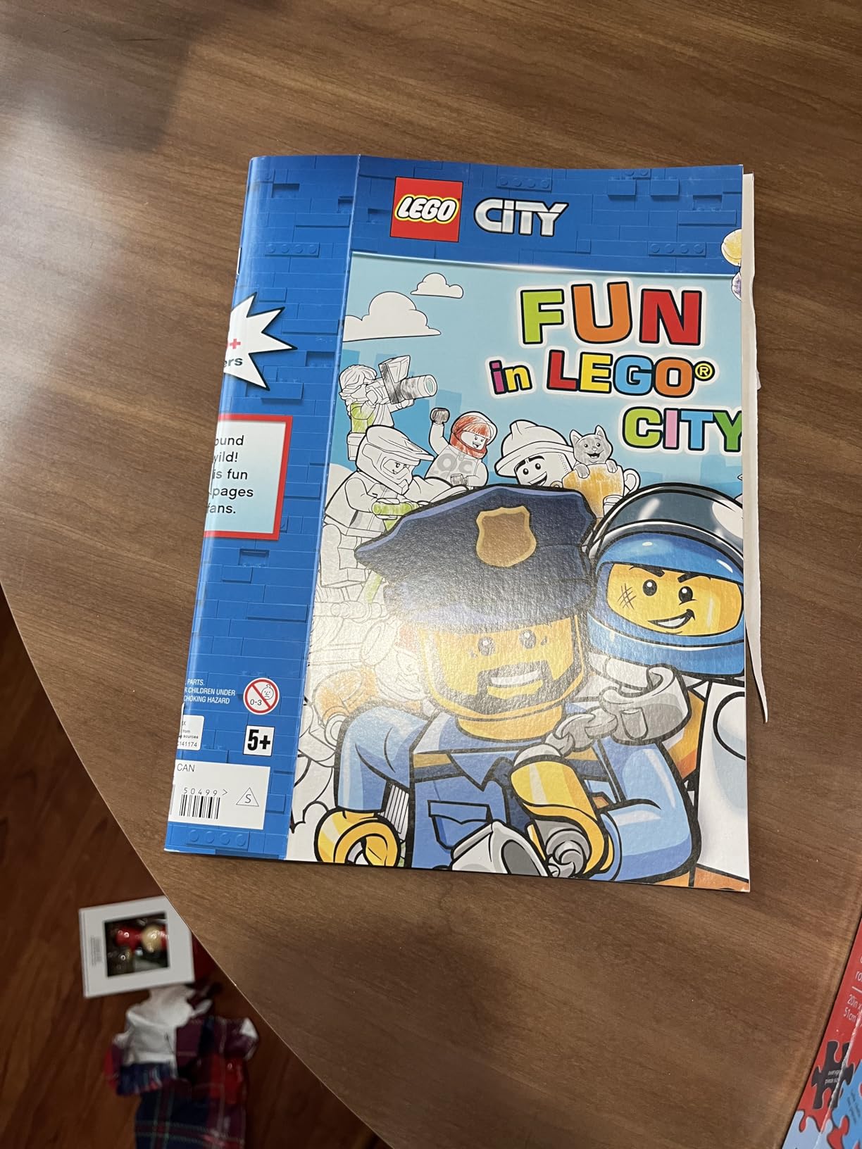 LEGO: Fun in LEGO City! (Coloring Book): Editors of Studio Fun ...
