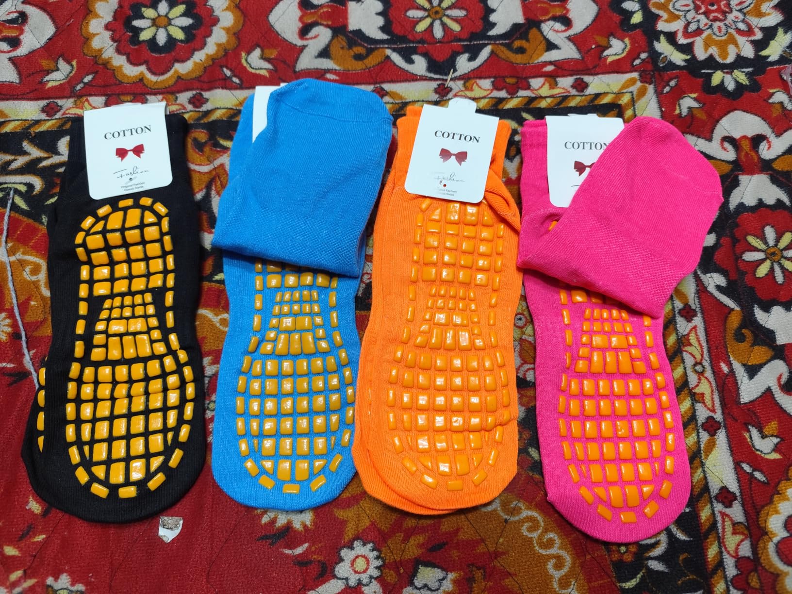 WKLOUYHE Unisex Lace Ankle Length 4 Pairs Non-Slip Grip Socks Abs Sport ...