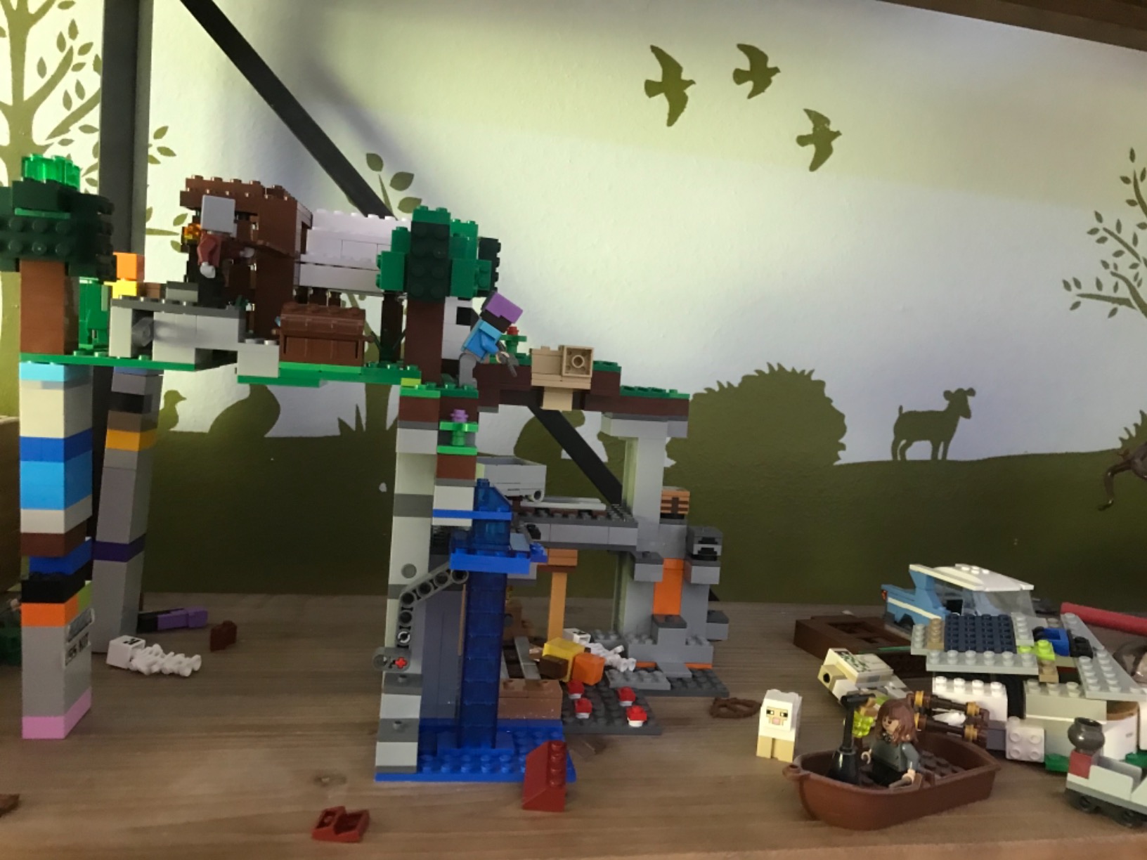 Amazon.com: LEGO Minecraft The First Adventure 21169 Hands-On Minecraft ...