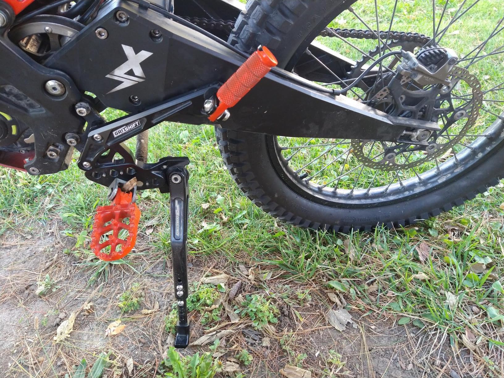 Amazon.com: JFG RACING Sur Ron Dirt Bike Kickstand Adjustable Bike Side Stand For Sur Ron X/S ...