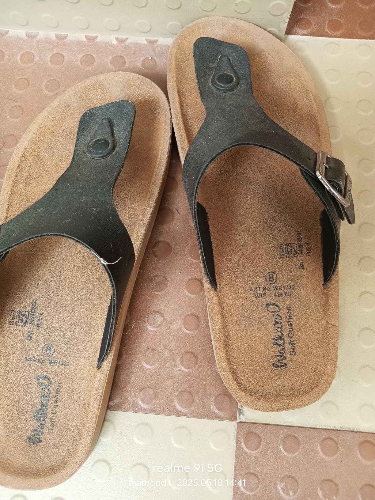 WALKAROO WE1332 Mens Sandals for dailywear and regular use for Indoor ...