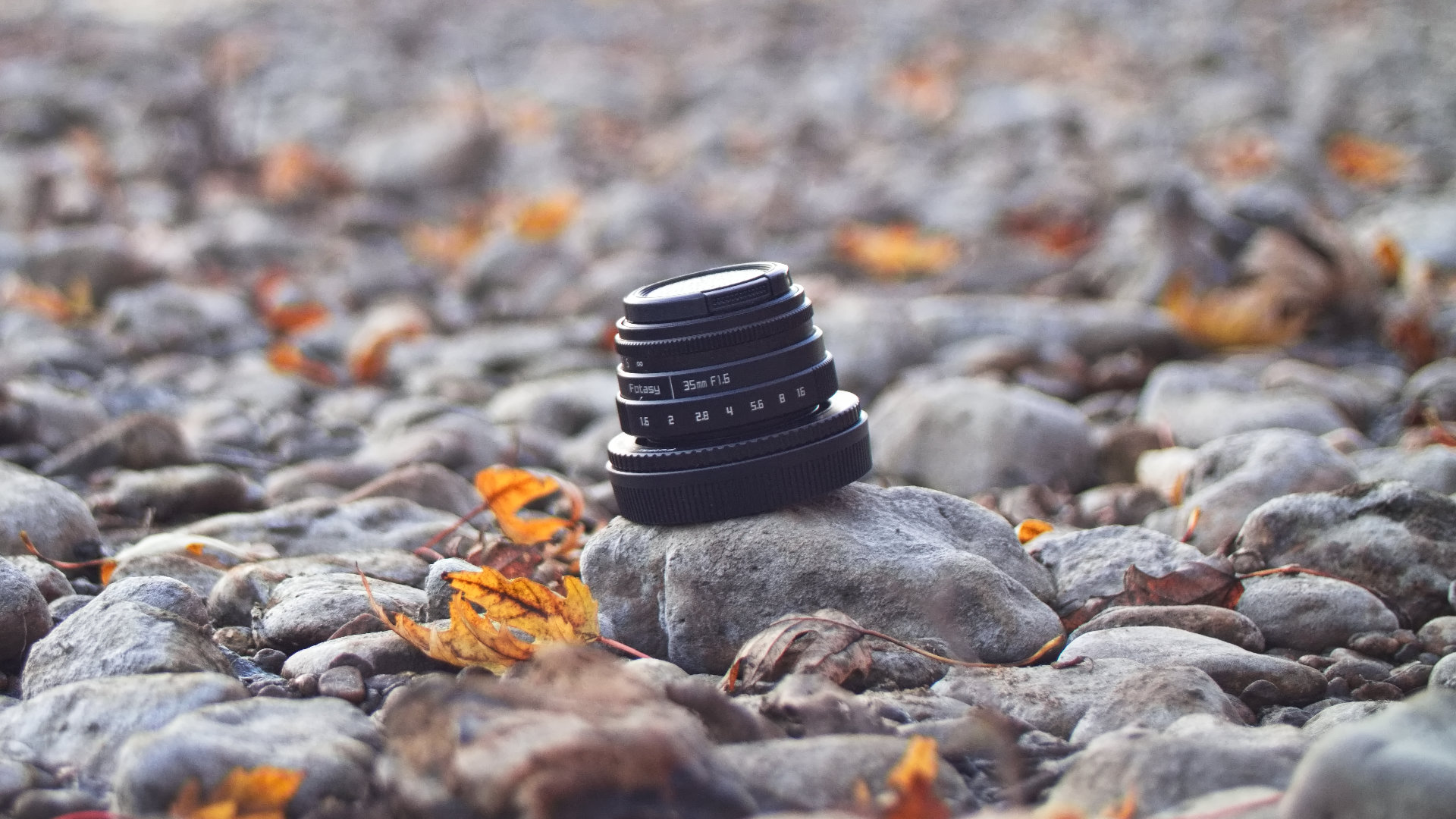 Watch Fotasy 35mm f/1.6 C-mount Lens Overview on Amazon Live