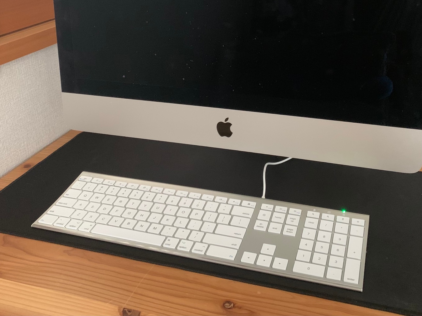 Amazon.co.jp: Macally Mac 有線キーボード US配列 オールアルミフレーム スリム 静音性 シザー式キー テンキー付き ACEKEYA : パソコン・周辺機器