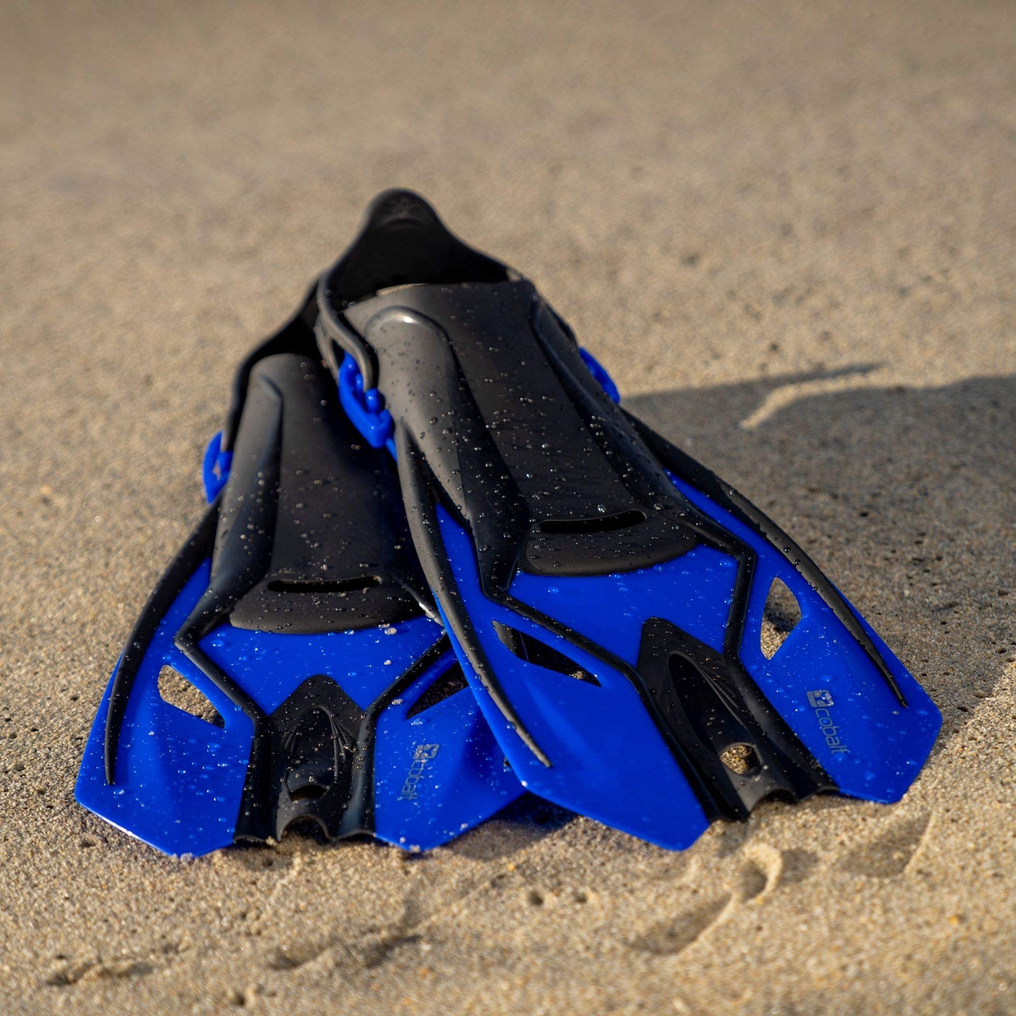 Snapklik.com : Cobalt Cabo Adjustable Snorkel Fins - Travel Ready ...
