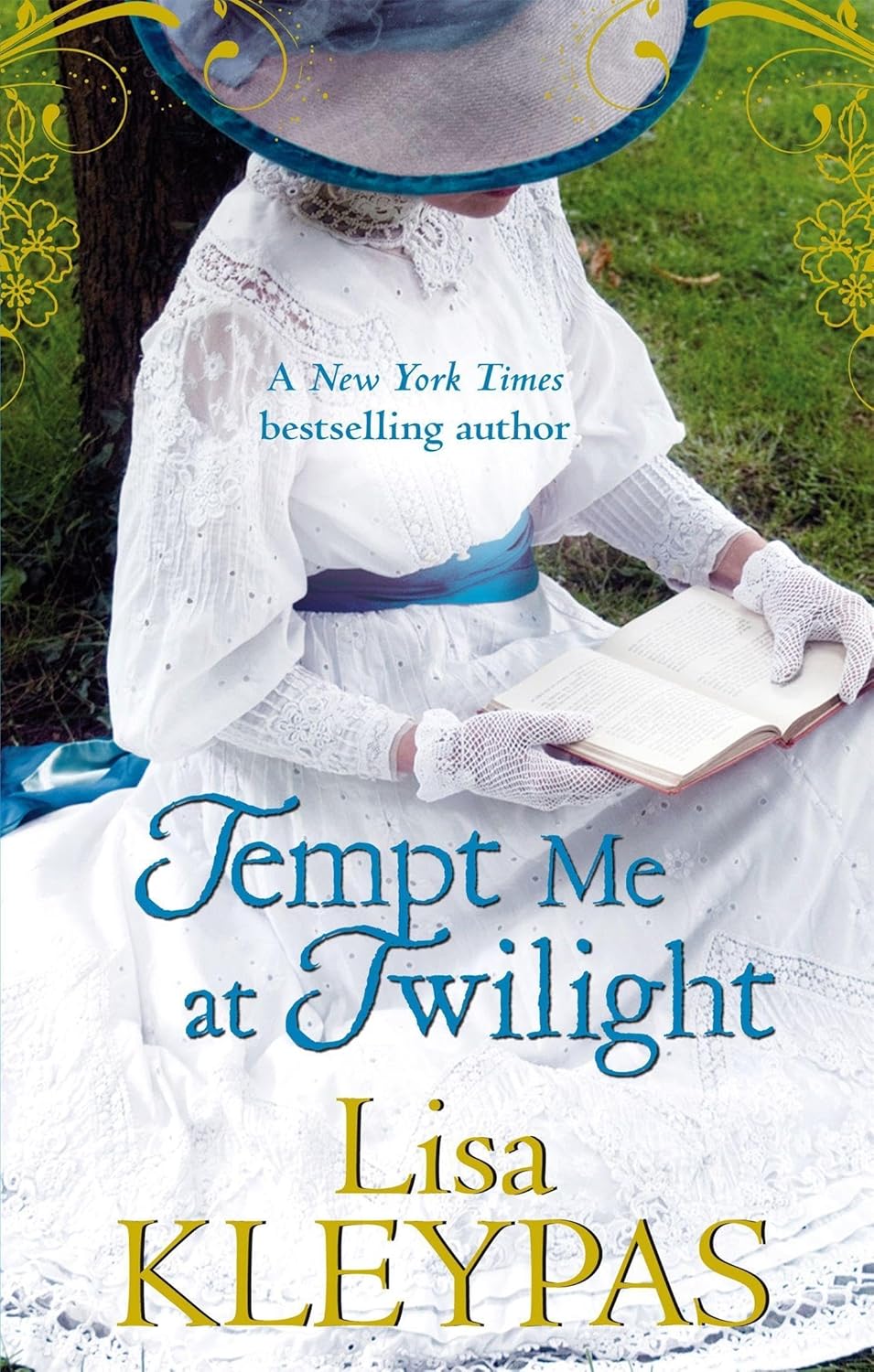 Tempt Me at Twilight: The Perfect Moonlit Love Affair (The Hathaways ...