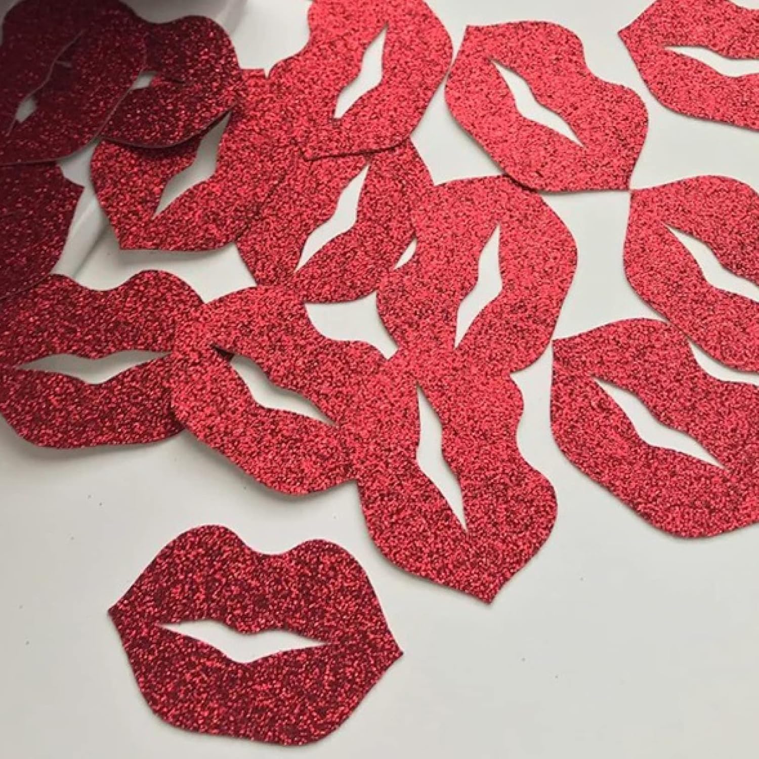 Amazon.com: 100pcs Glitter Red Lips Confetti Bachelorette Single Party ...