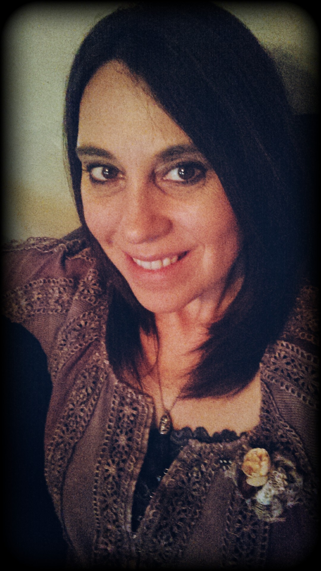 Jade Luna's Instagram, Twitter & Facebook on IDCrawl