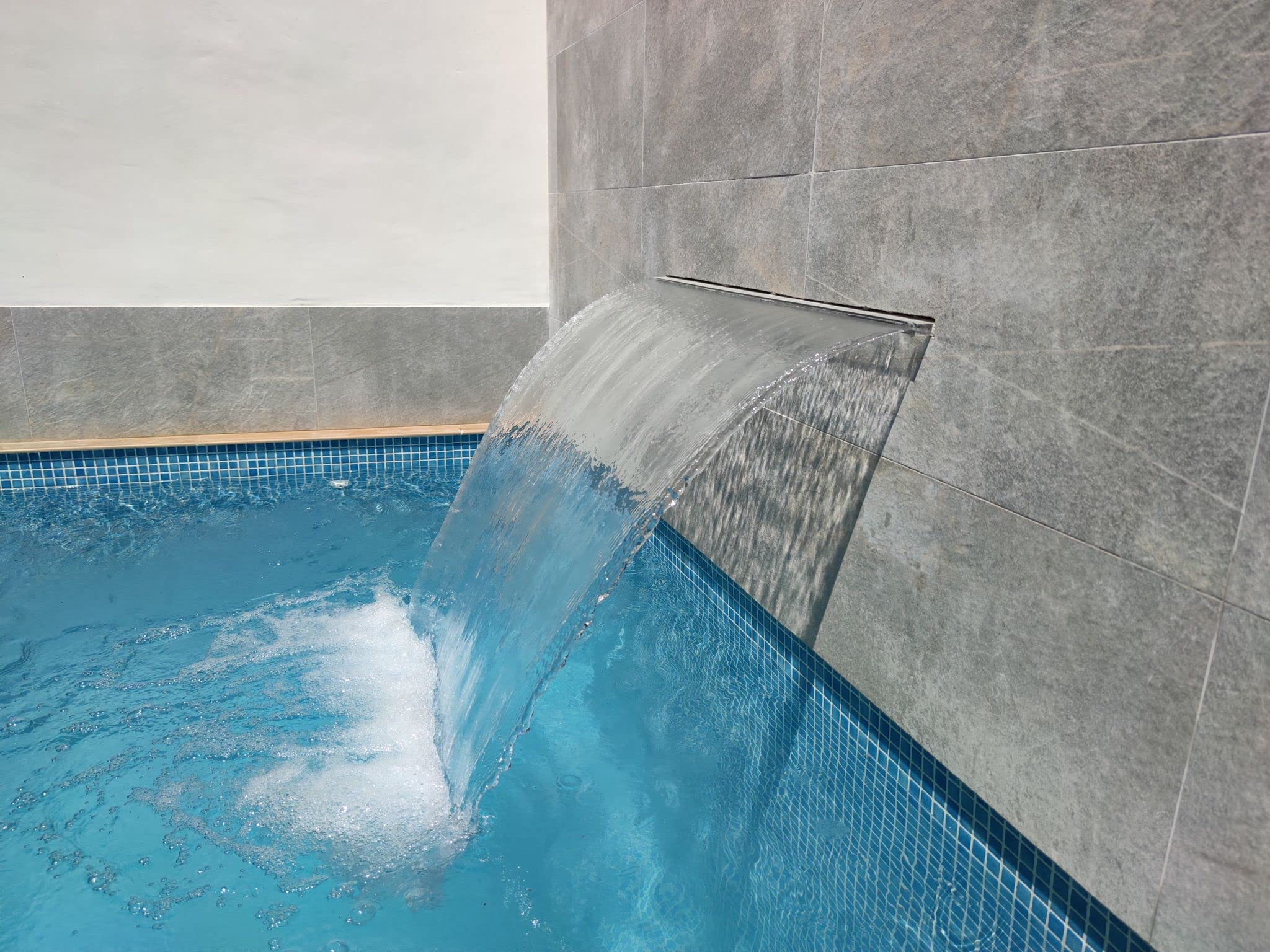 Prefabricated Pool Waterfalls Swimming