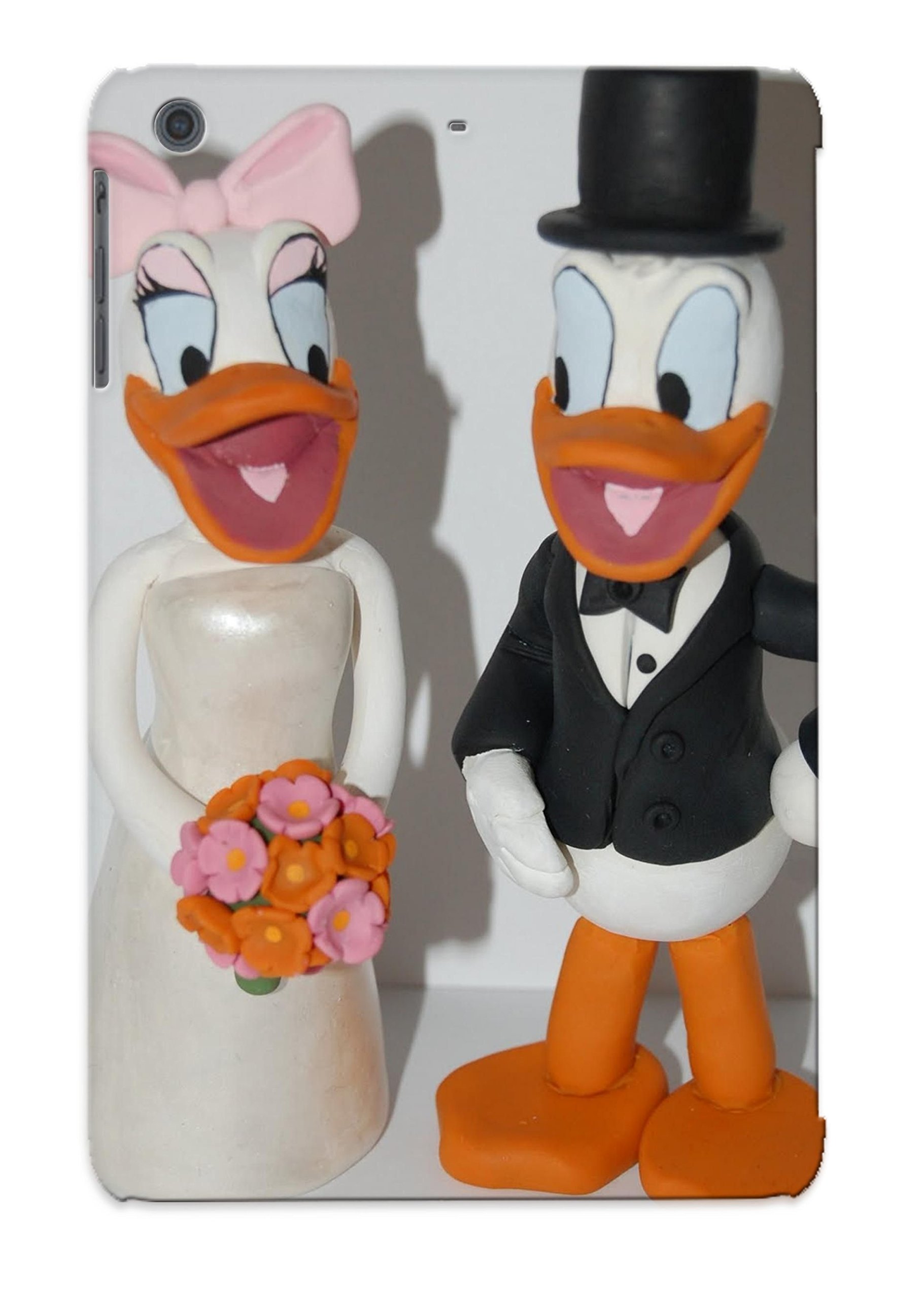 Donald duck wedding | Beachweddingtips.com