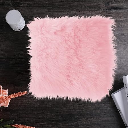 Amazon.com: WLLHYF 10 Inches Mini Square Faux Fur Rug， Small Fluffy ...