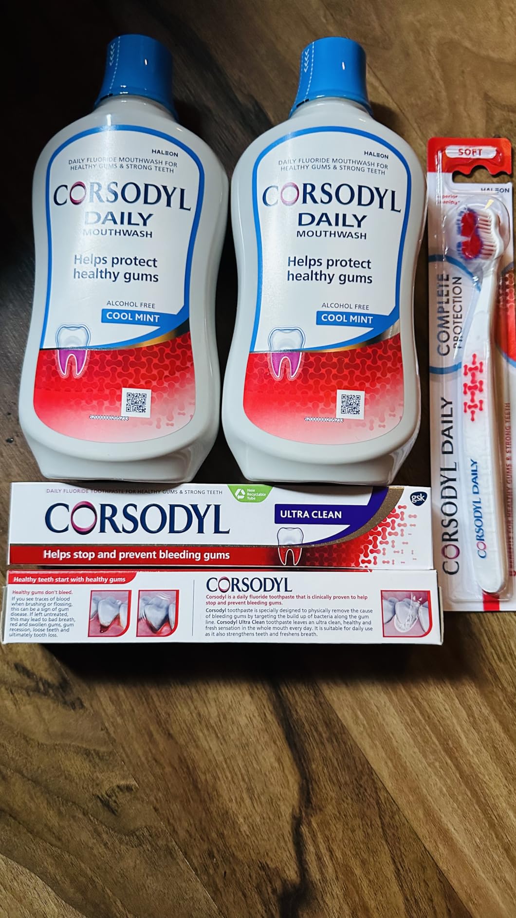 Corsodyl Gum Care Bundle for Gum Disease Treatment : Amazon.co.uk ...