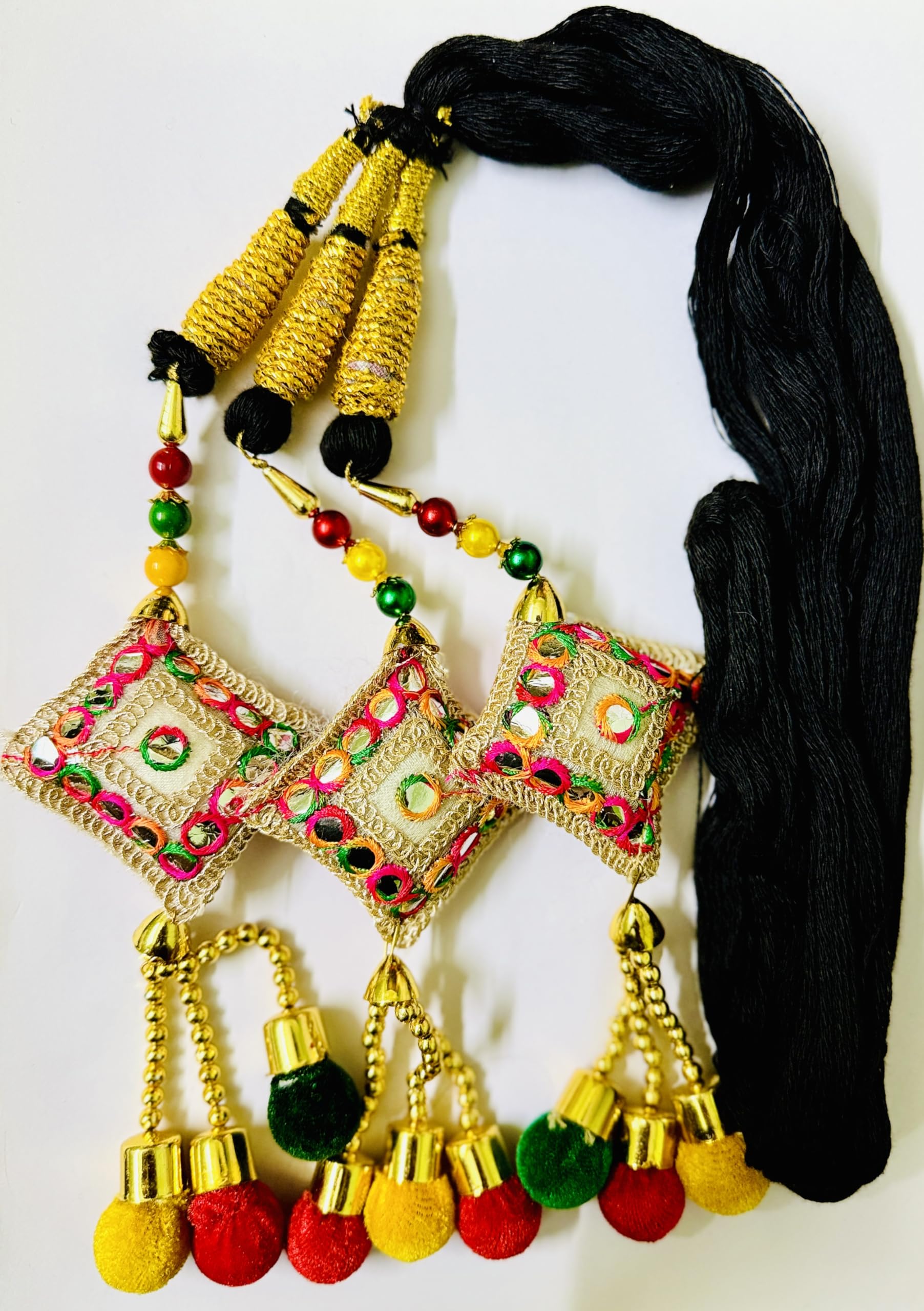 Snapklik.com : Women Patiala Shahi Handmade Paranda/Parandi Traditional ...