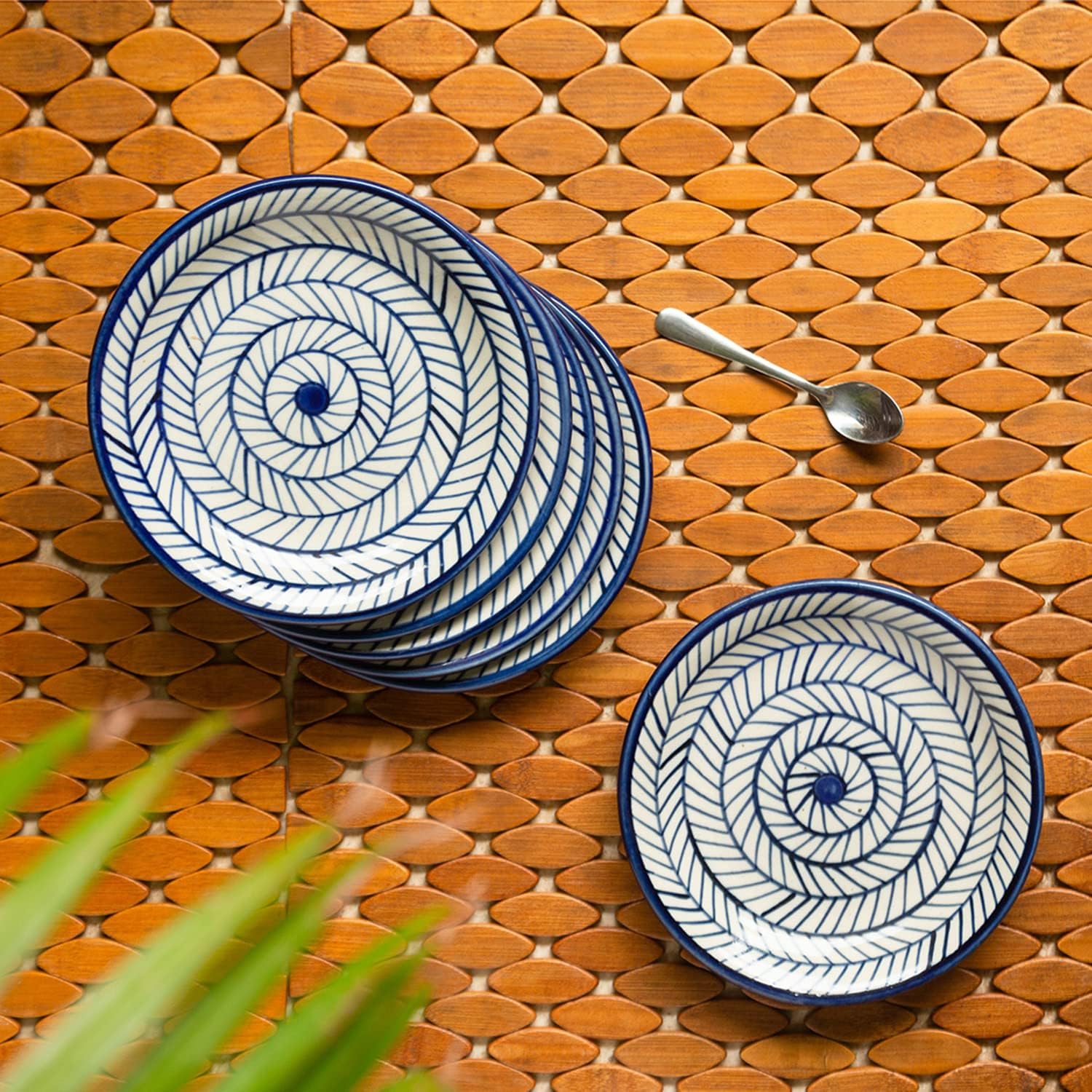 ExclusiveLane 'Arabian Nights' Handpainted Ceramic Plates for Dinner ...