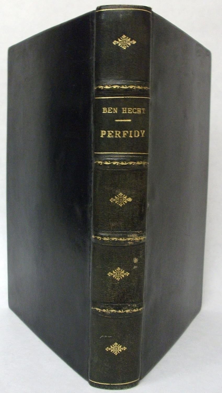 Perfidy: Hecht, Ben: Amazon.com: Books