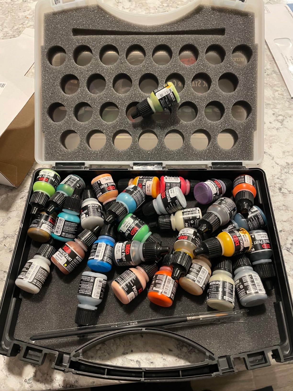Amazon.com: D&D Prismatic Paint: Basic Starter Case : Arts, Crafts & Sewing