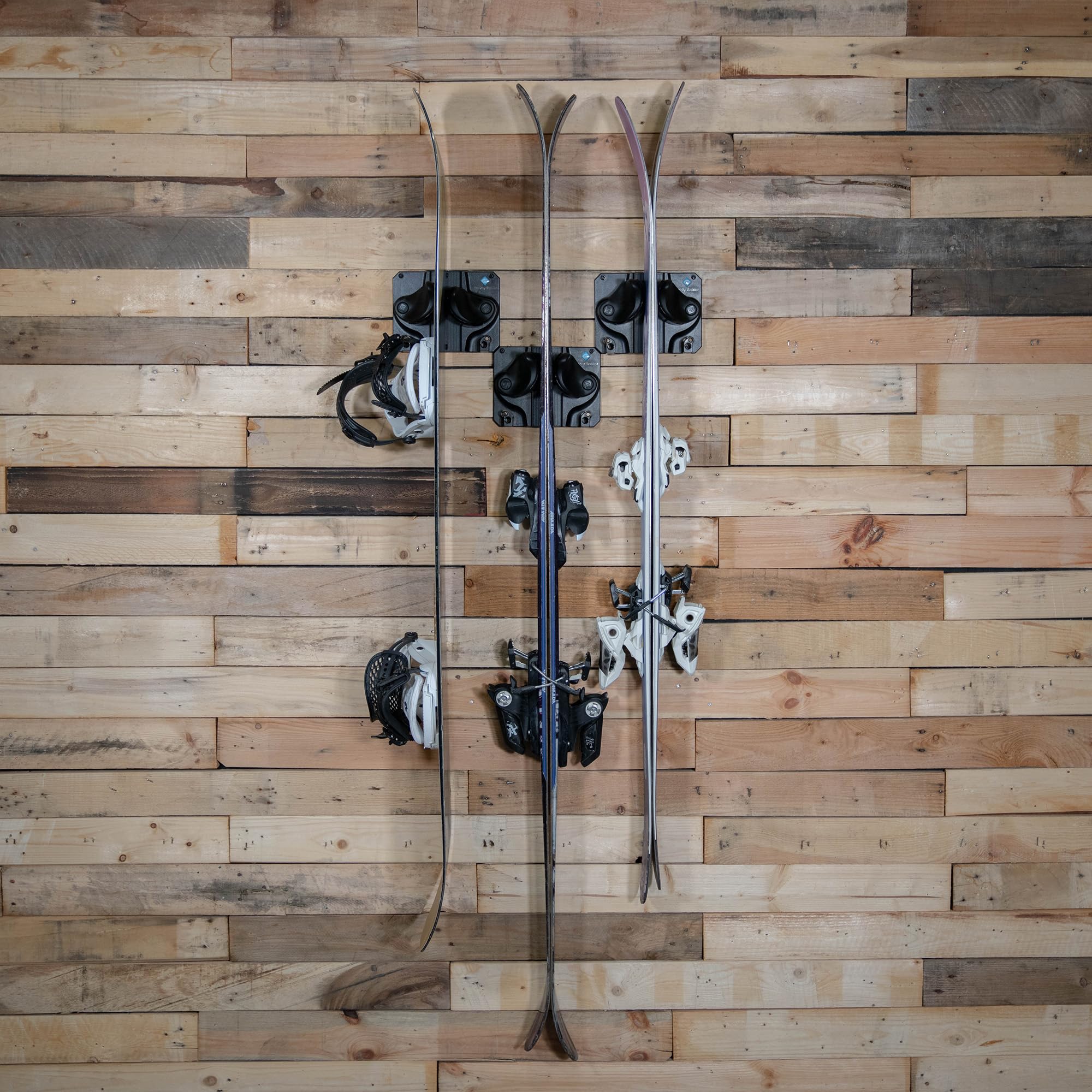 Snapklik.com : Gravity Grabber Ultimate Ski & Snowboard Wall Storage ...