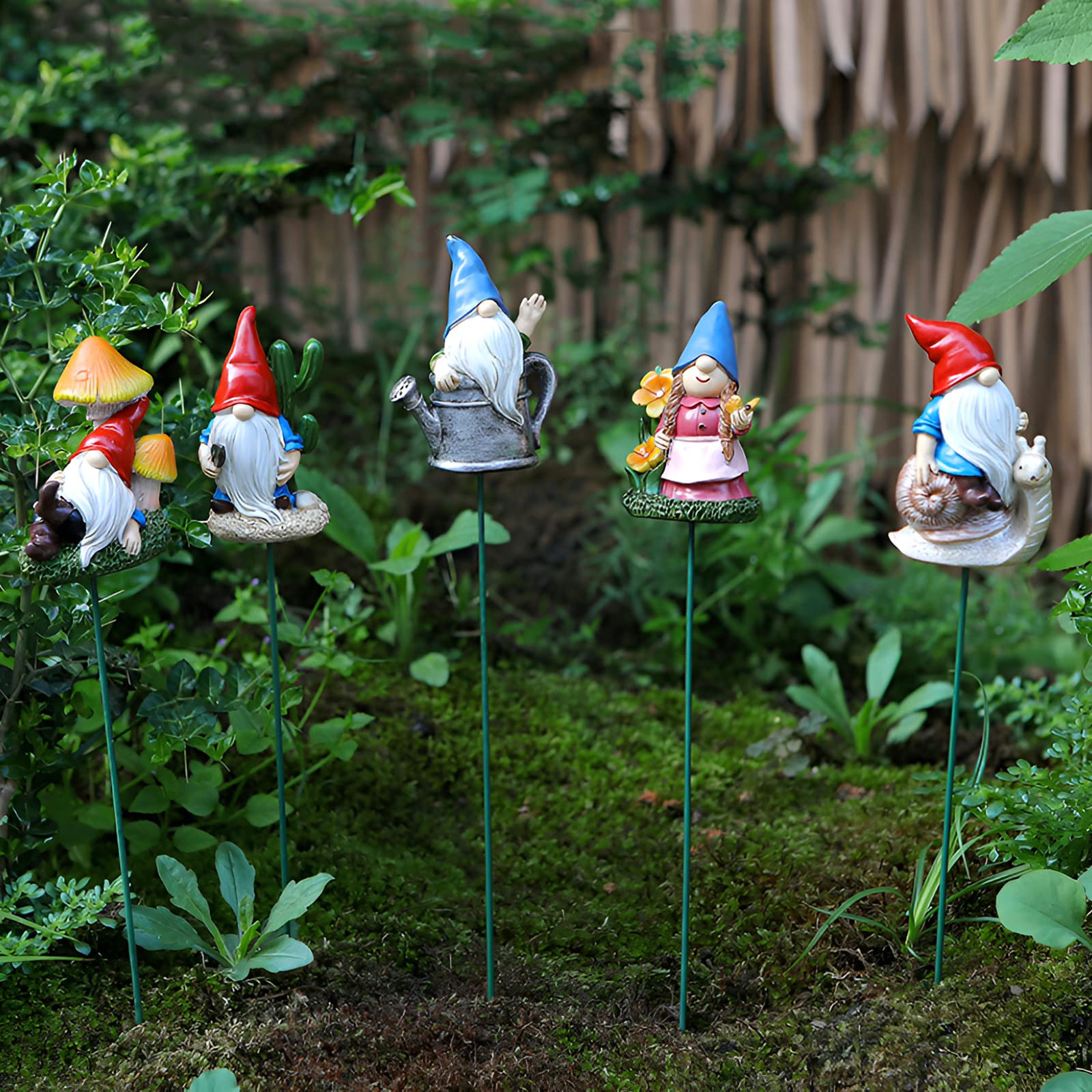 Amazon.com: BEZALEL Fairy Garden Decor - Miniature Garden Gnomes Resin ...