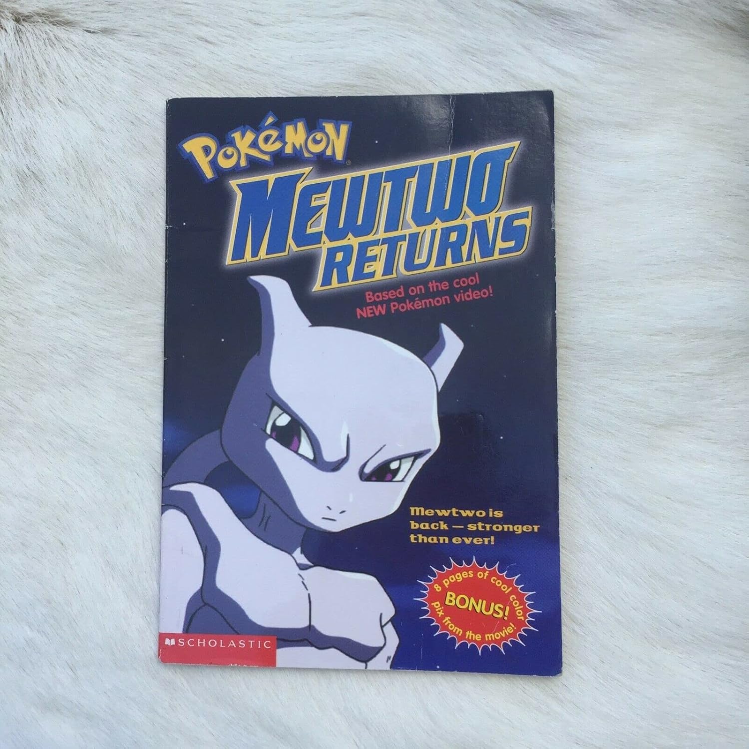 Mewtwo Returns: Howie, Betsy: 9780439385640: Amazon.com: Books