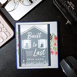 Amazon.com: Built to Last: 9781250827098: Hahn, Erin: Books