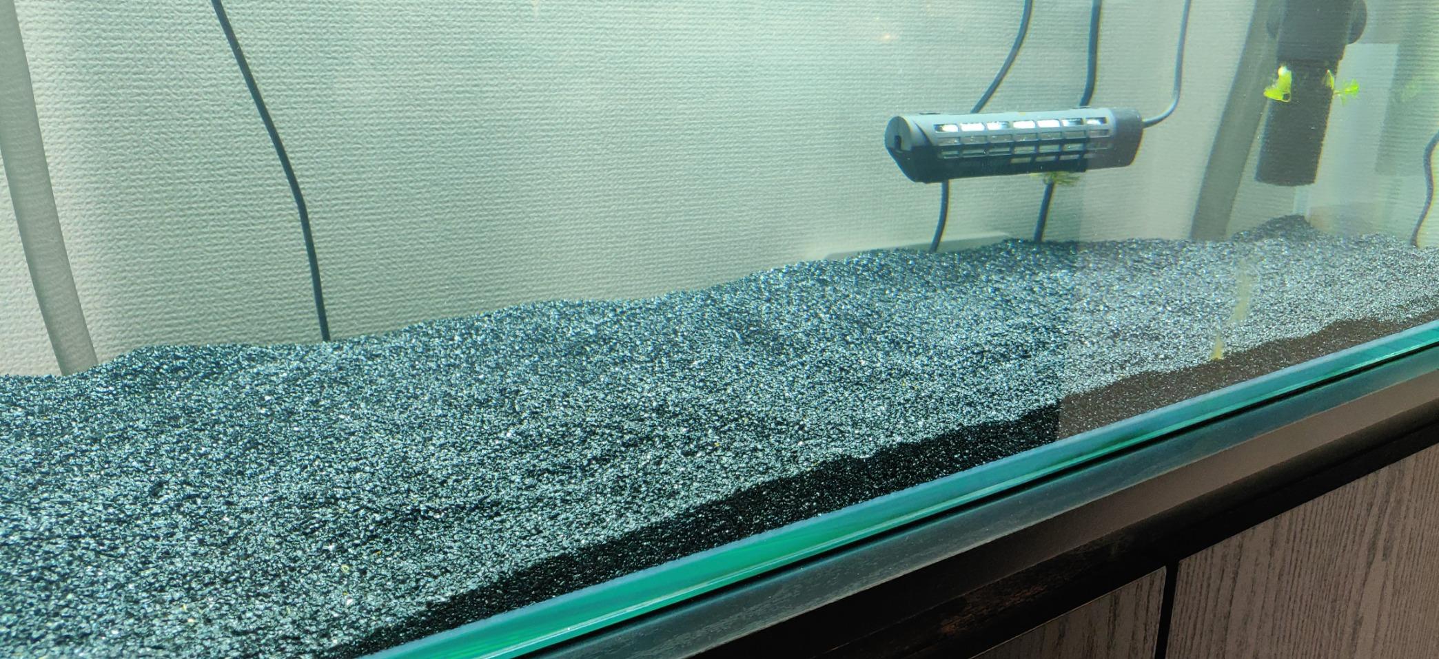 Amazon | GEX メダカ元気 メダカ水景 黒く輝く極細砂 2kg | GEX | 底床 通販