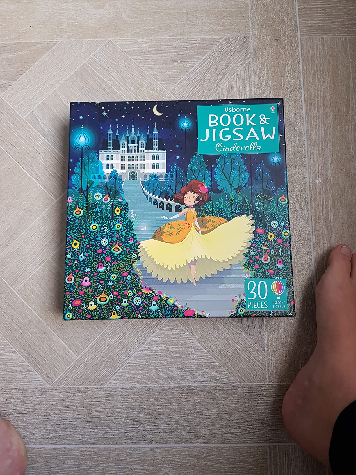 An Usborne Jigsaw with a Picture Book Cinderella (Usborne Jigsaws): 1 ...