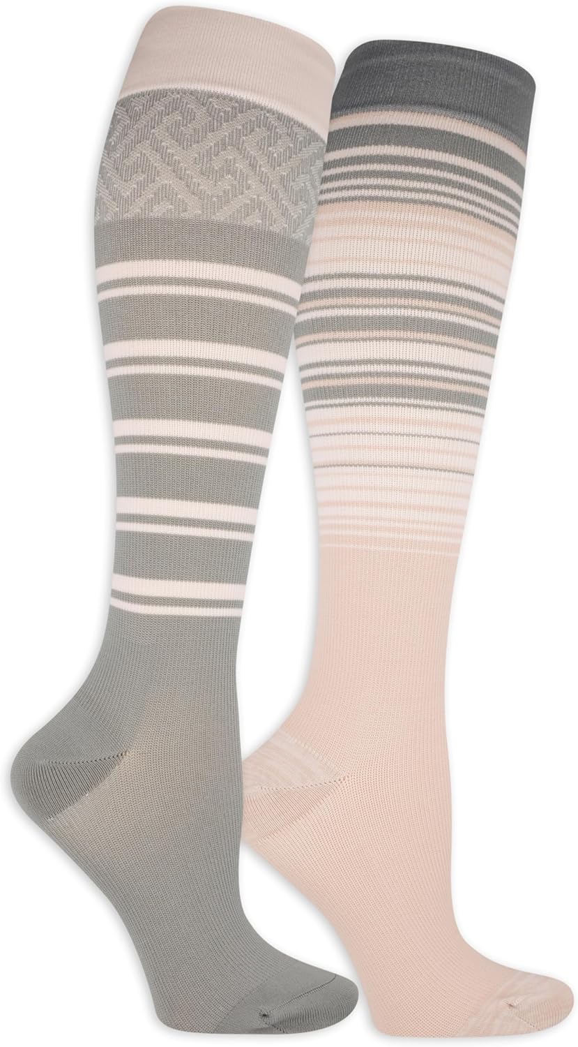 Amazon.com: Dr. Scholl's Women Graduated Compression Knee High - 1 & 2 ...