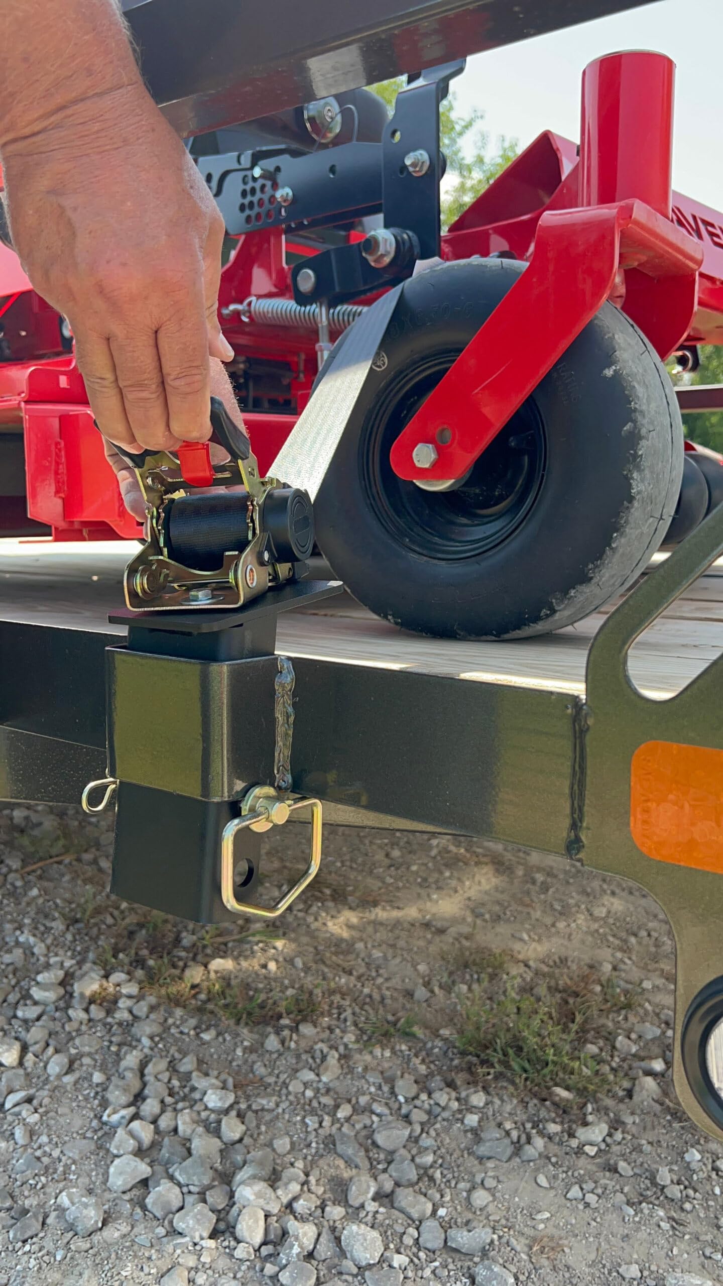 Snapklik.com : Hawk Hold Stake Pocket Bracket TIE Down