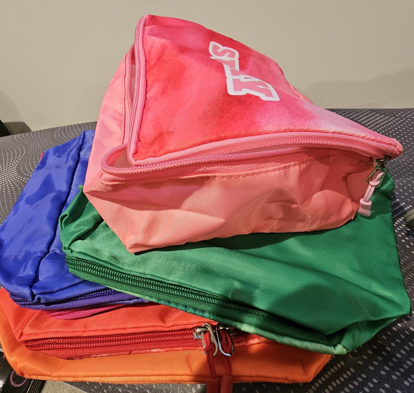 Amazon.com: Paterr 7 Pcs Packing Cubes for Kids Travel Days of Week ...