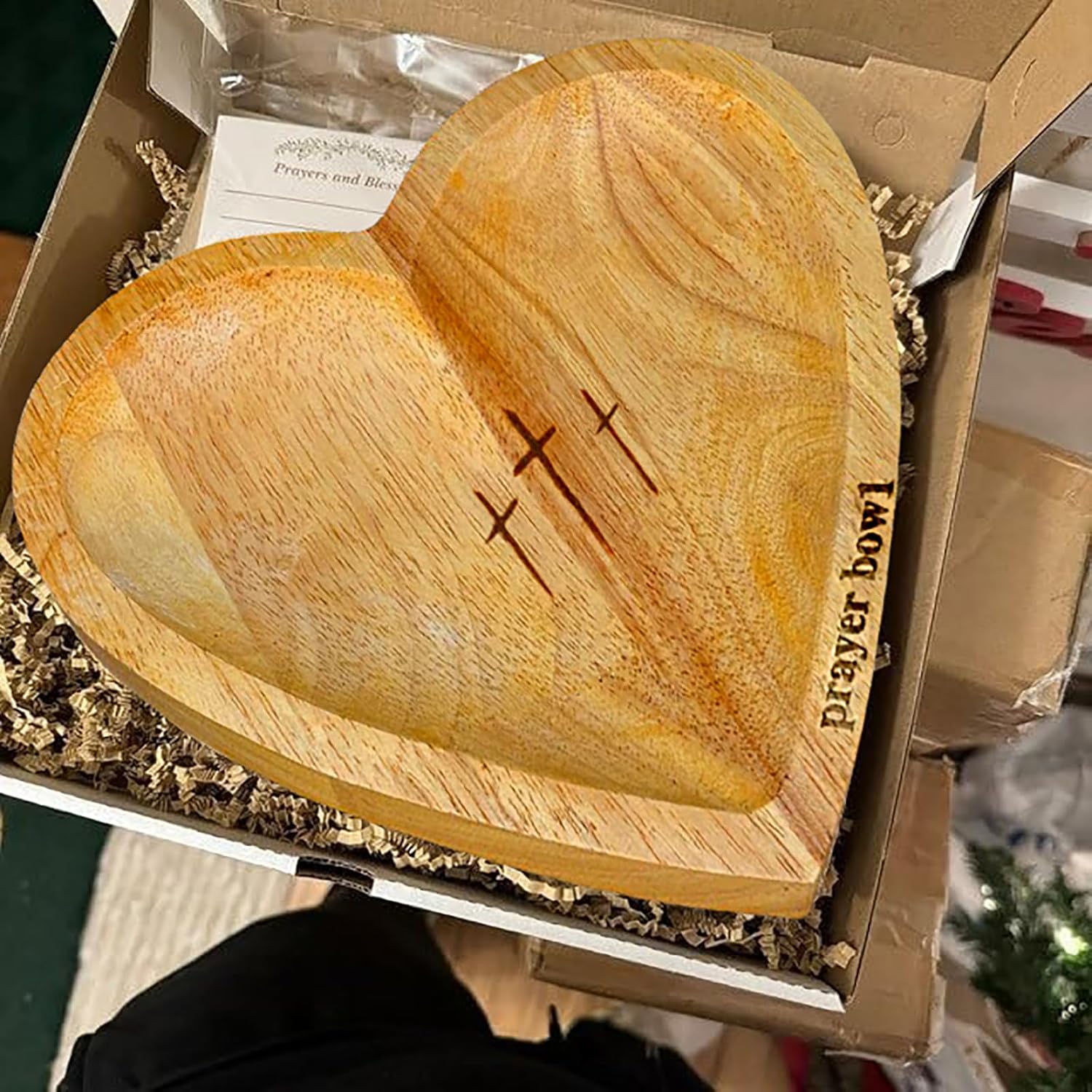 Amazon.com: Sepnoic Heart Shaped Prayer Bowl With Cross - Wooden ...
