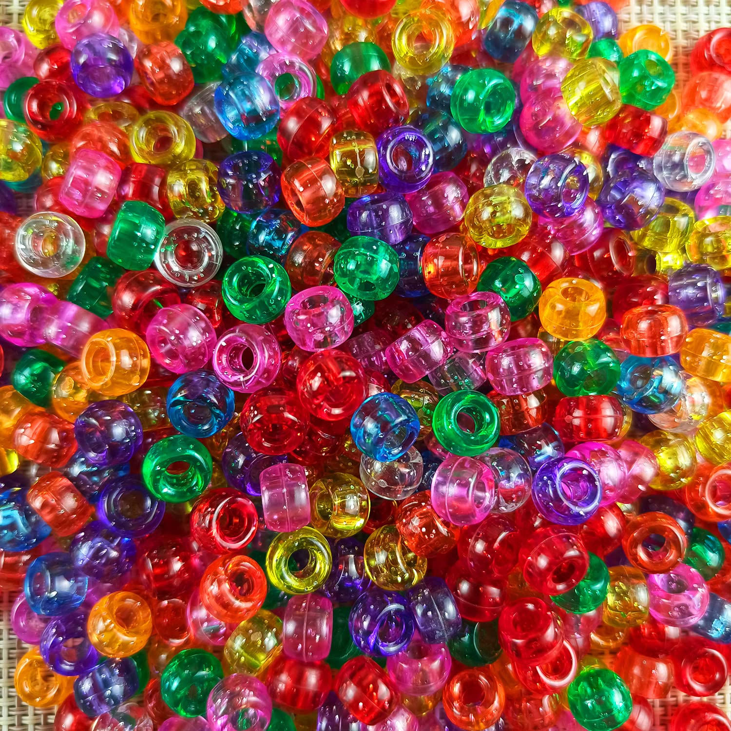 Amazon.com: 500 PCs Pony Beads 6x9mm Glitter Mixed Colors Plastic Beads ...