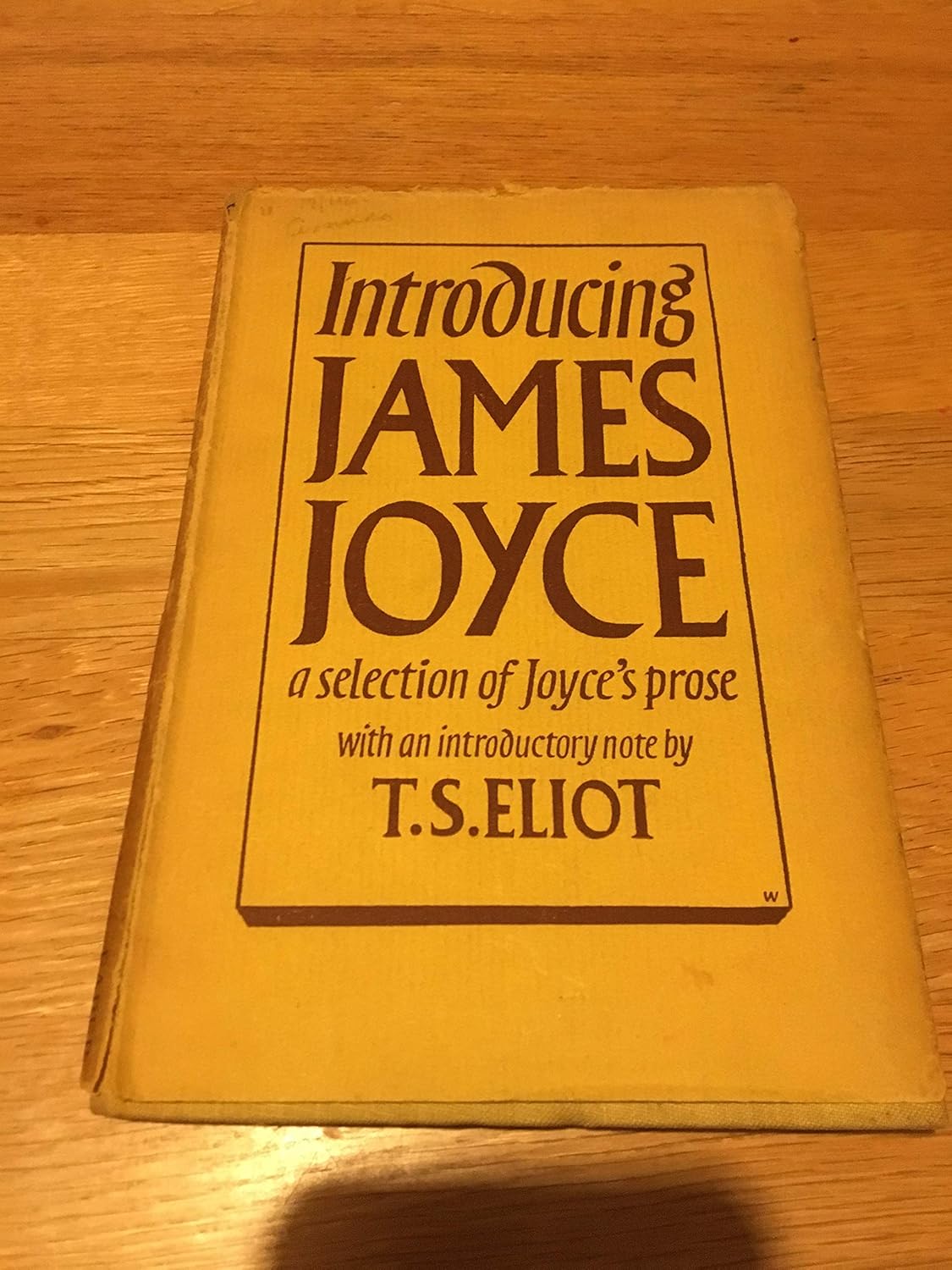 Introducing James Joyce: T.S. Eliot: Amazon.com: Books