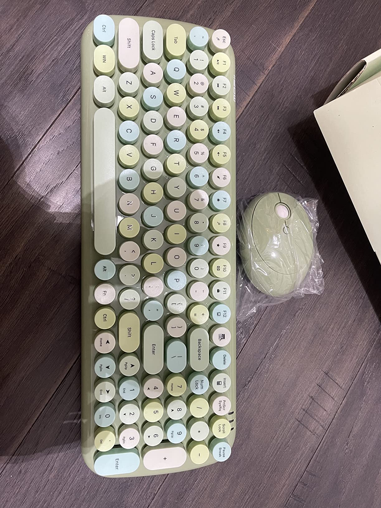 Limited Edition Frog Green Retro Typewriter Keyboard and Mouse Combo ...