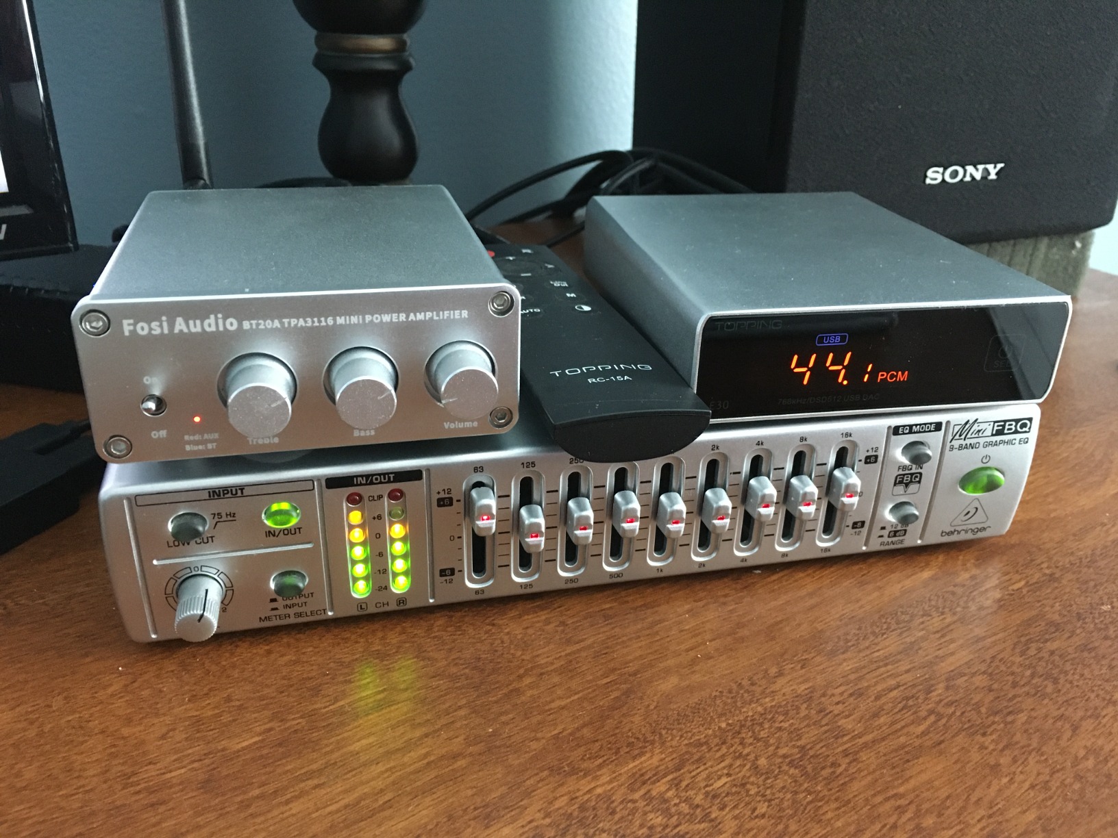 Amazon.com: Behringer MINIFBQ FBQ800 Ultra-Compact 9-Band Graphic ...