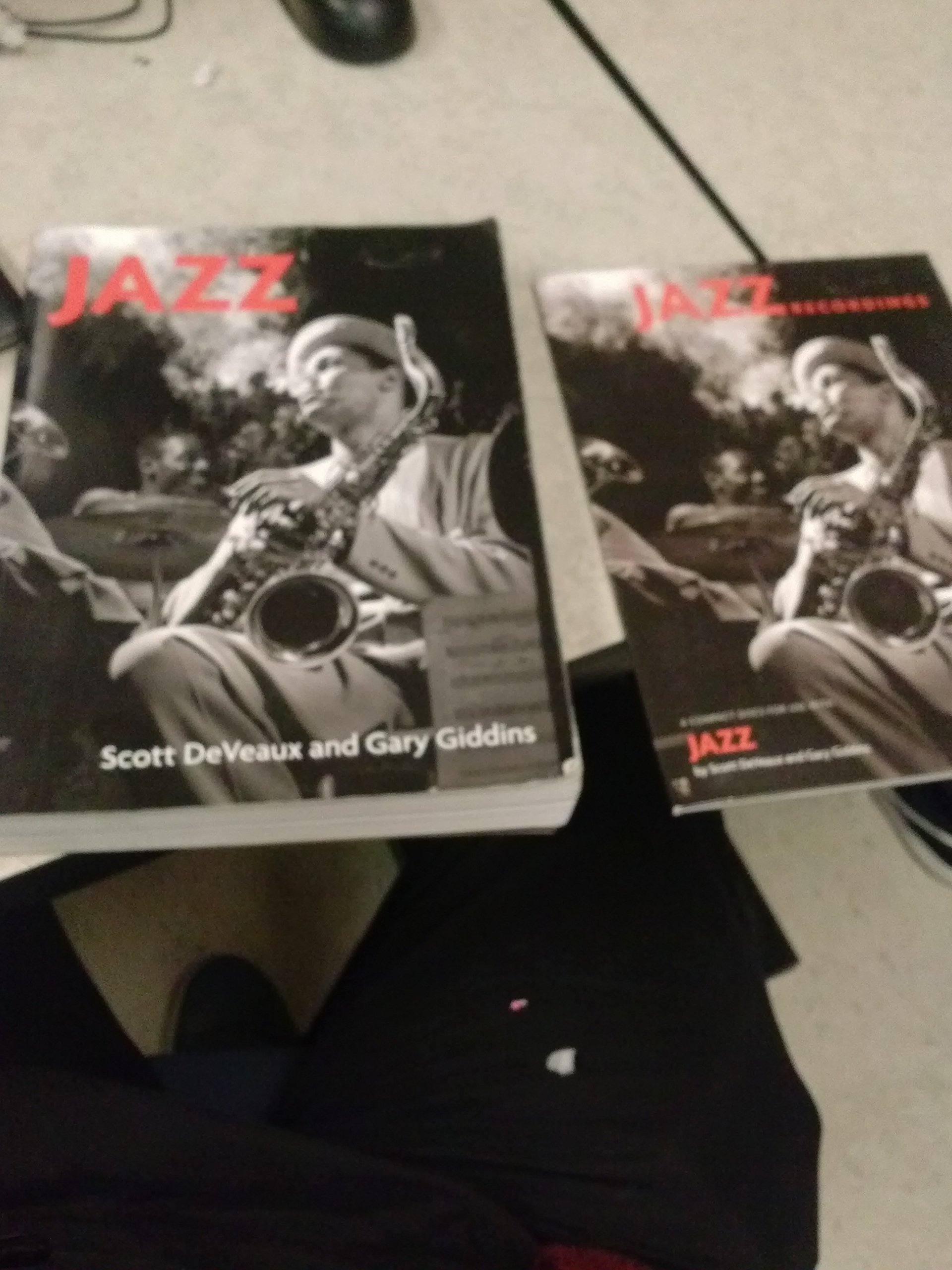 Jazz: DeVeaux, Scott, Giddins, Gary: 9780393978803: Amazon.com: Books