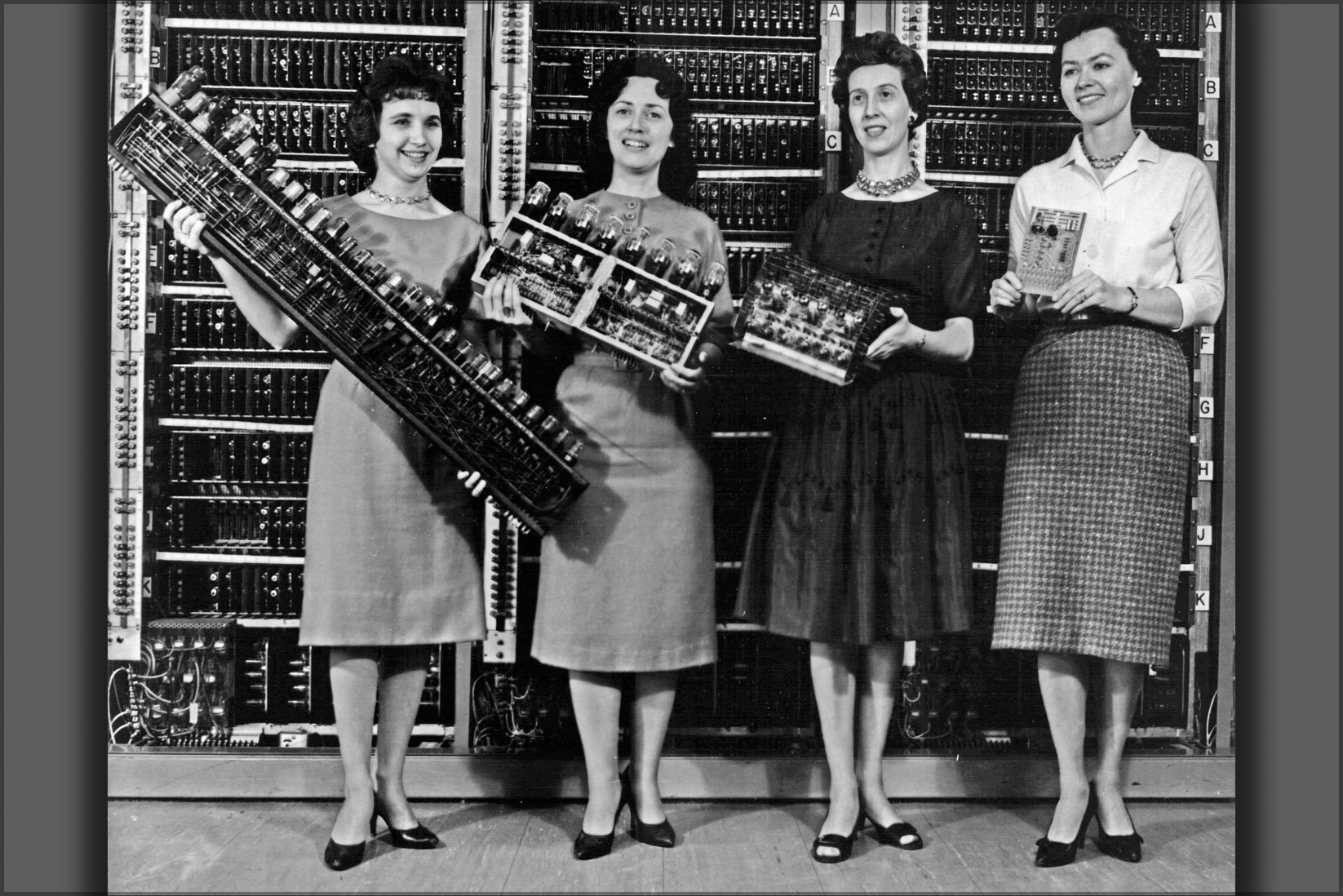 Imagenes Del Eniac 437+ Gratis Sjablonen Voor 'Del Día De Eniac'