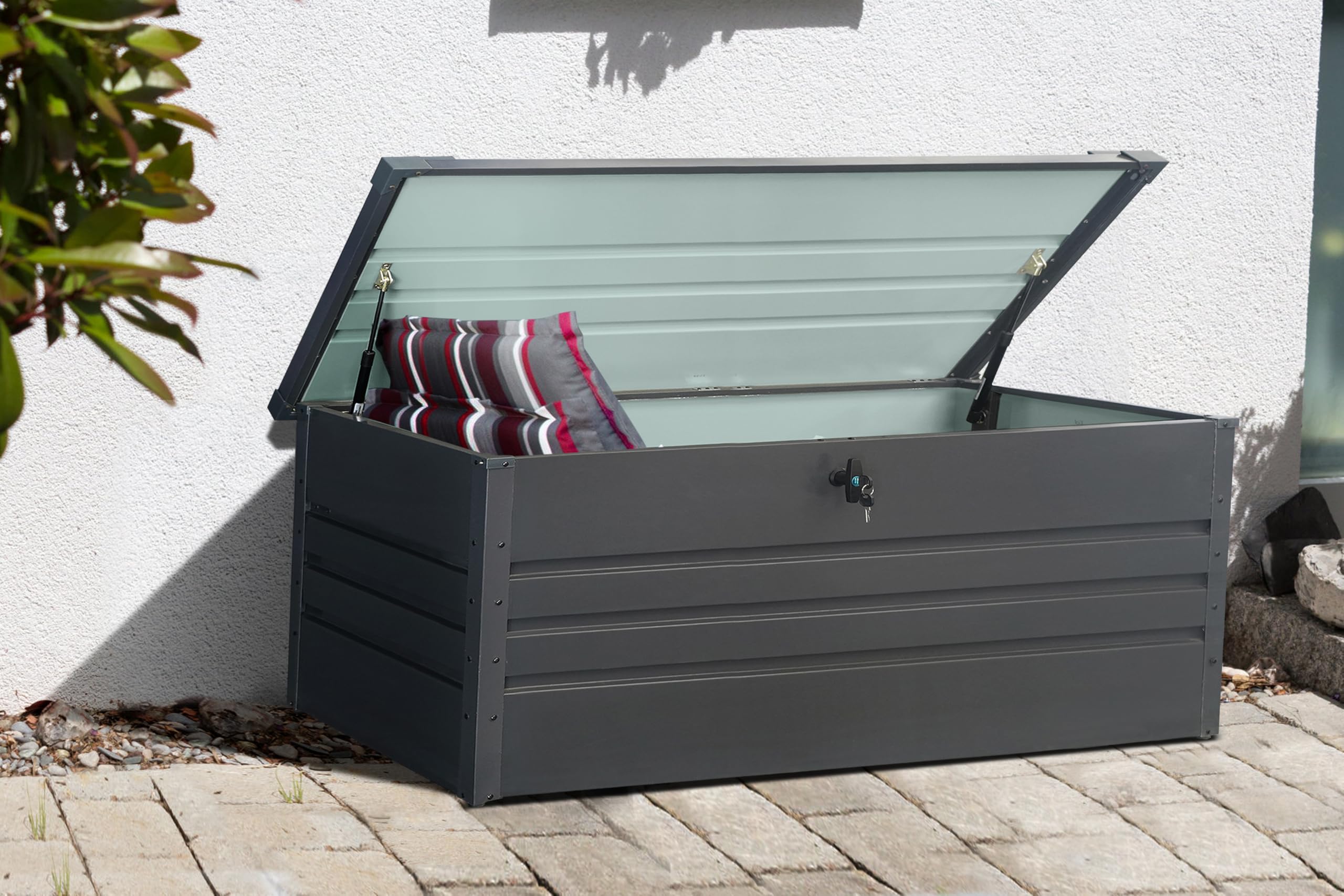 Amazon.com: Zolyndo 260 Gallon Waterproof Outdoor Storage Box, Outside ...