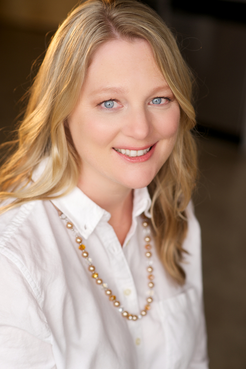 Amazon.com: Danielle Wolff: books, biography, latest update