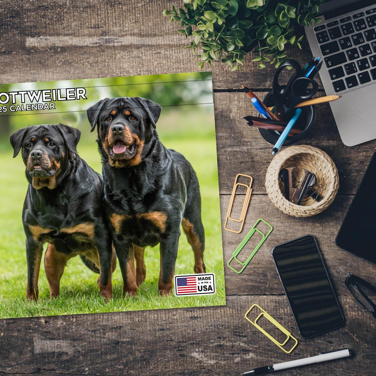 Snapklik.com : 2025 Rottweiler Calendar - Dog Breed Wall Calendar - 12 ...
