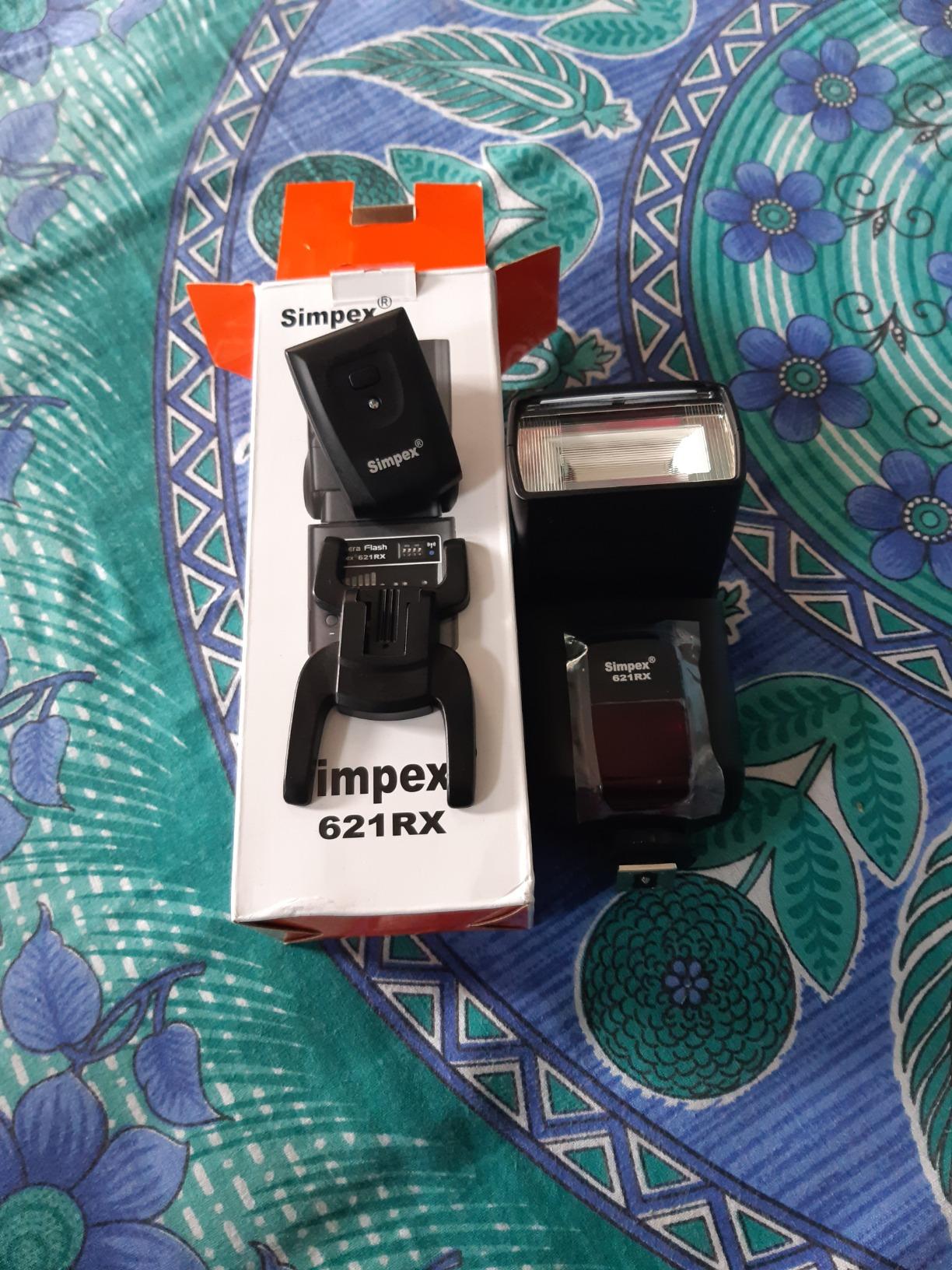 Buy Simpex 621 RX Universal Flash with a Free USB Light, Wireless ...