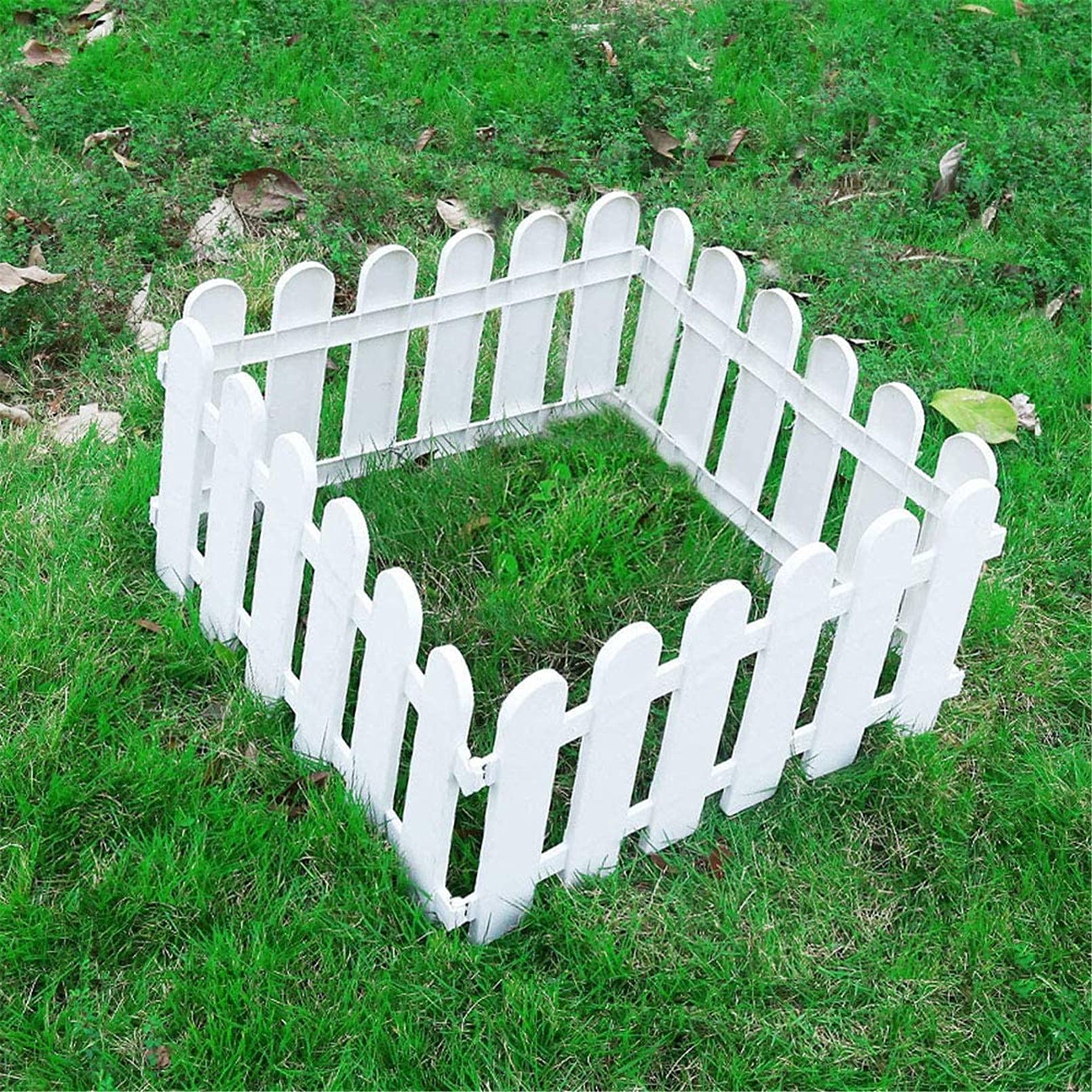 Short Plastic Picket Fence