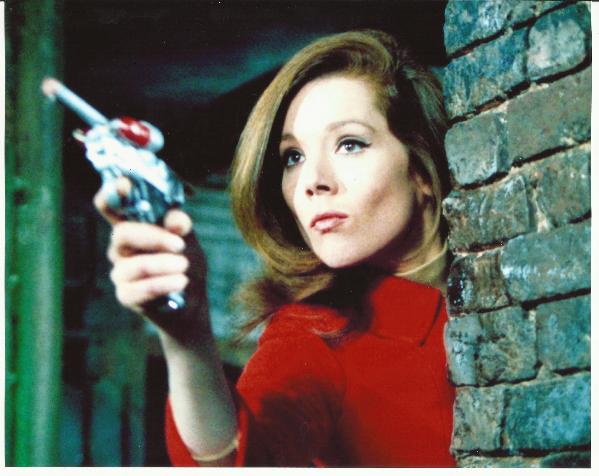 Pin On Diana Rigg The Avengers Patrick Macnee Diana Rigg Tied Down In