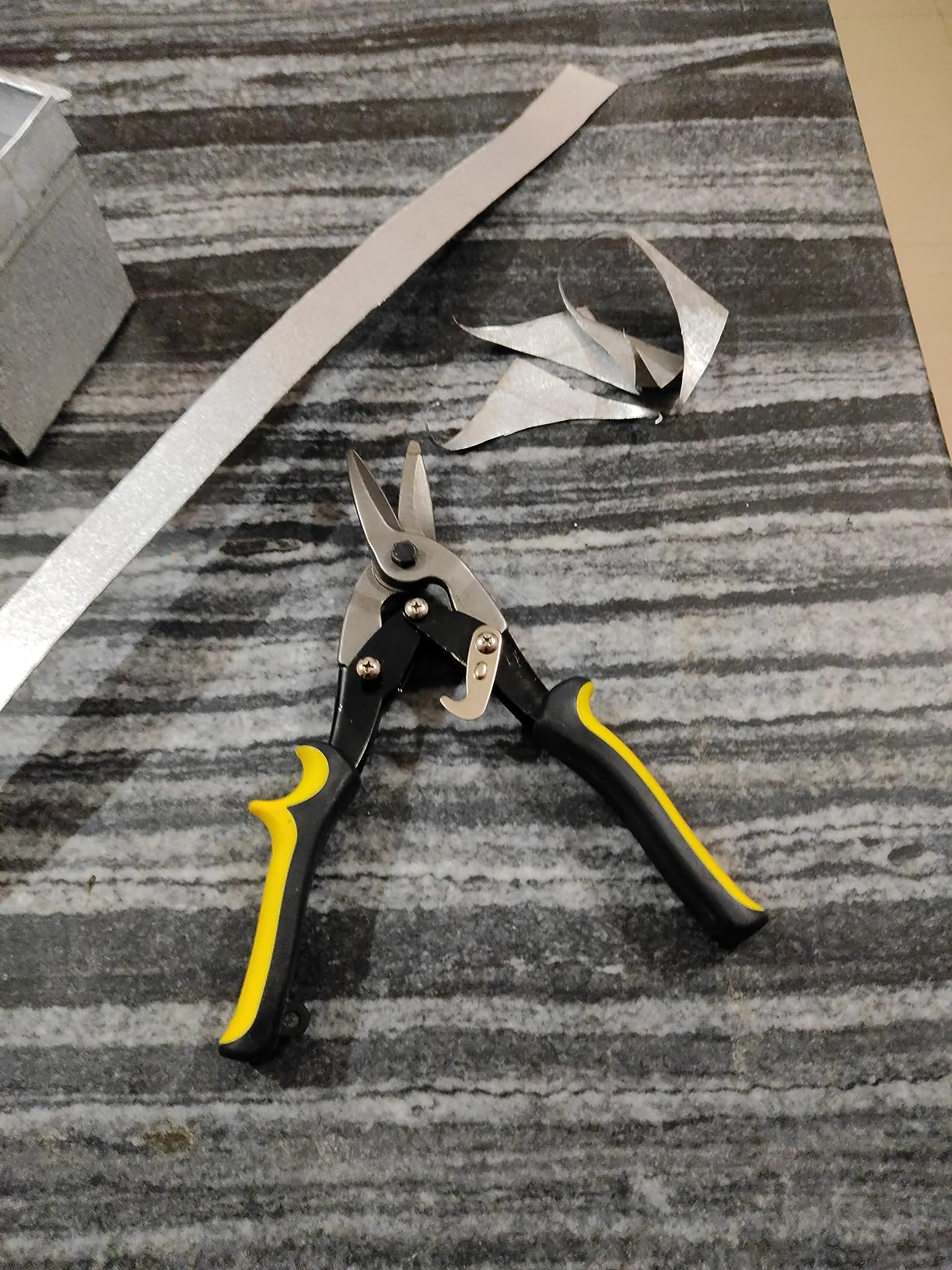 Inditrust Supreme quality Sheet Metal Hand Steel Cutting Tin Snips ...