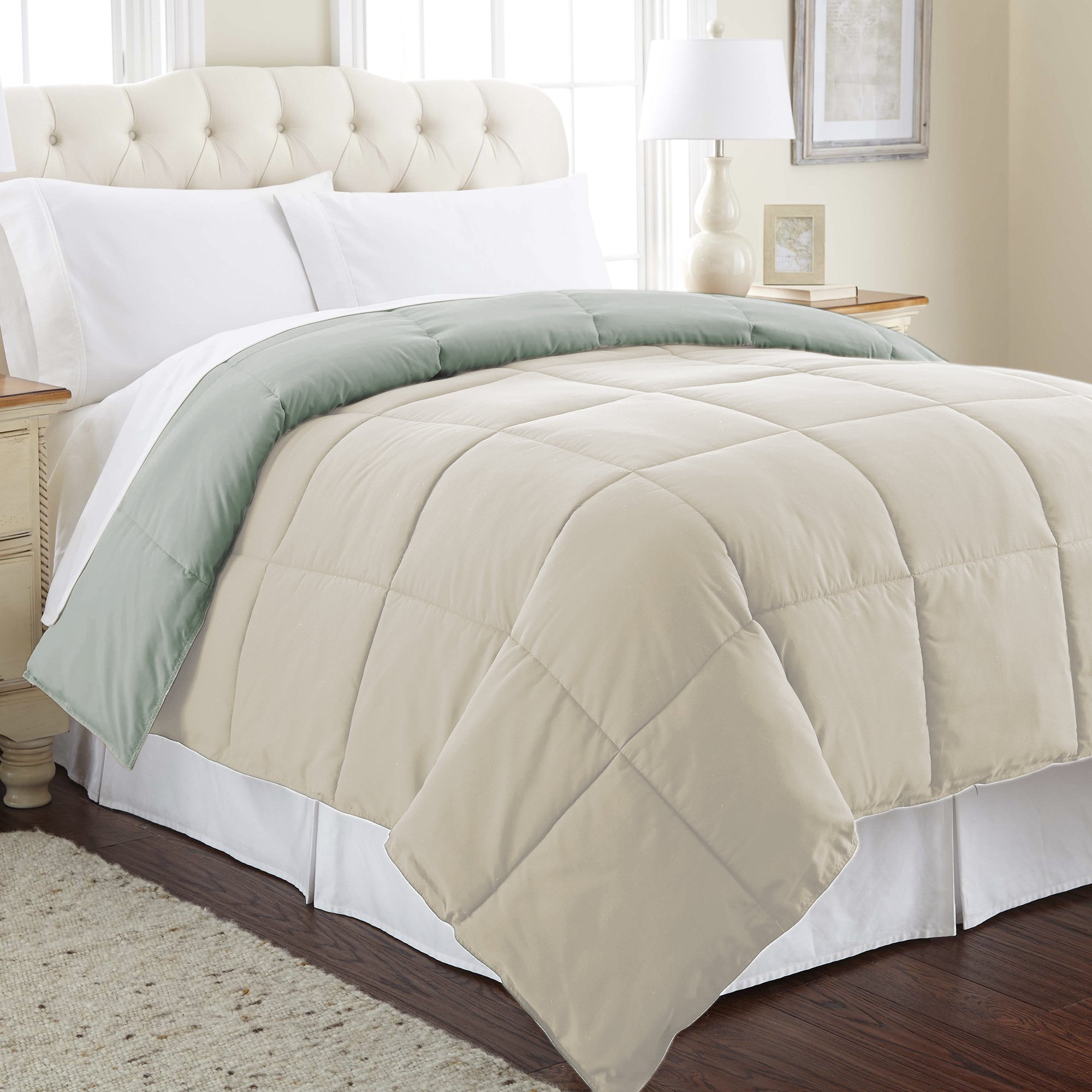 Snapklik.com : Modern Threads Down Alternative Microfiber Quilted ...