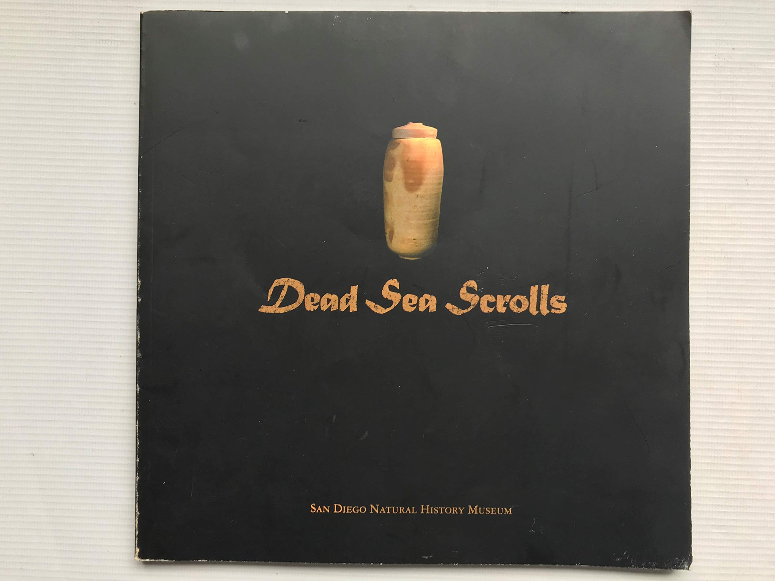Dead Sea Scrolls: Risa Levitt Kohn: 9781879691858: Amazon.com: Books