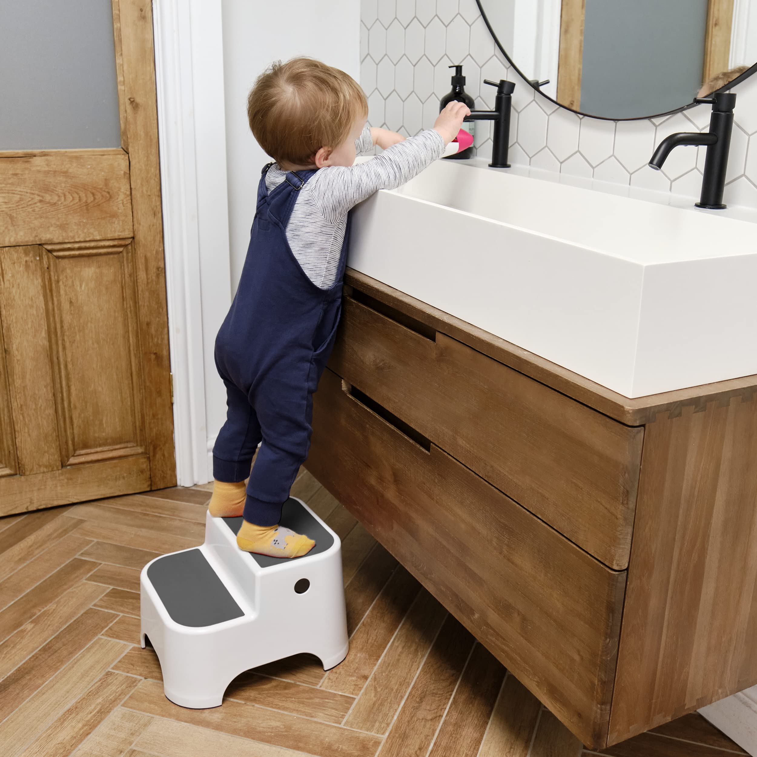 Snapklik.com : Prince Lionheart Dual Height UPPY2 Two Step Stool For ...