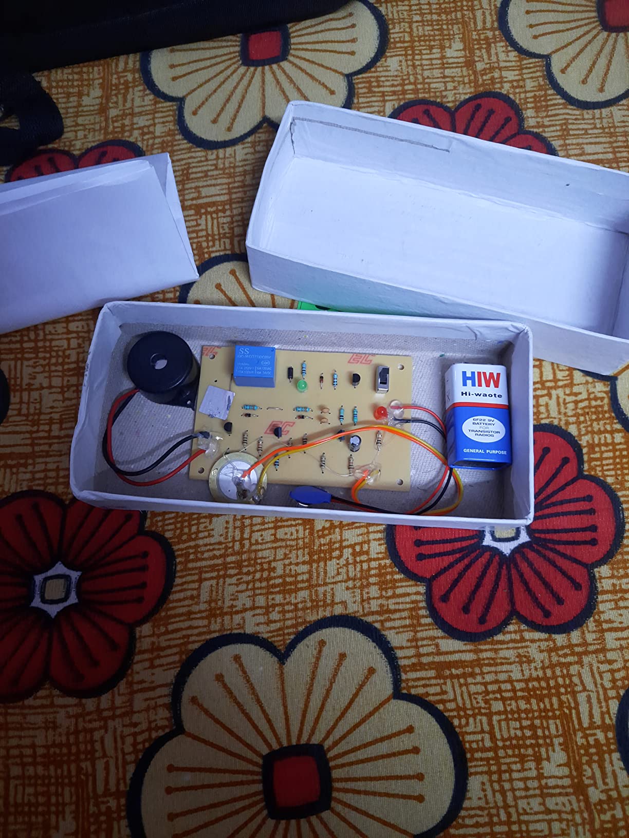 INSIGNIA LABS - PIEZO VIBRATION TOUCH SENSOR BASED ALARM KIT PROJECT ...